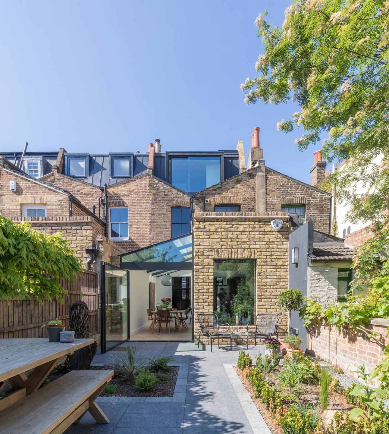 Hackney Extension | Applied Studio | Archello