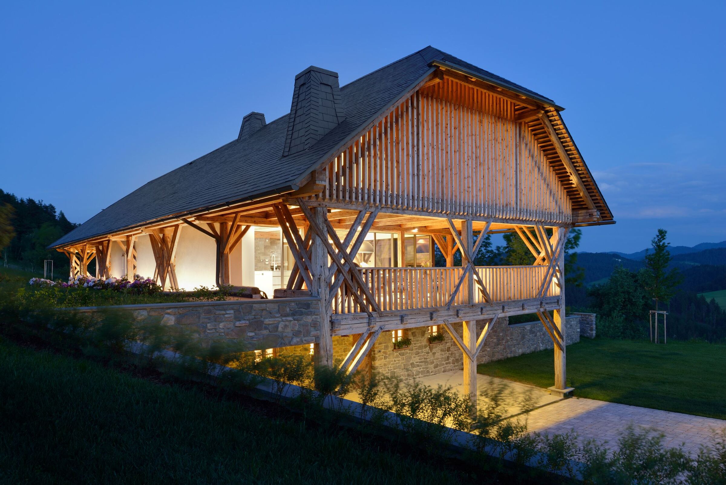 Pavilion in a hayrack | BAUMIT | Archello