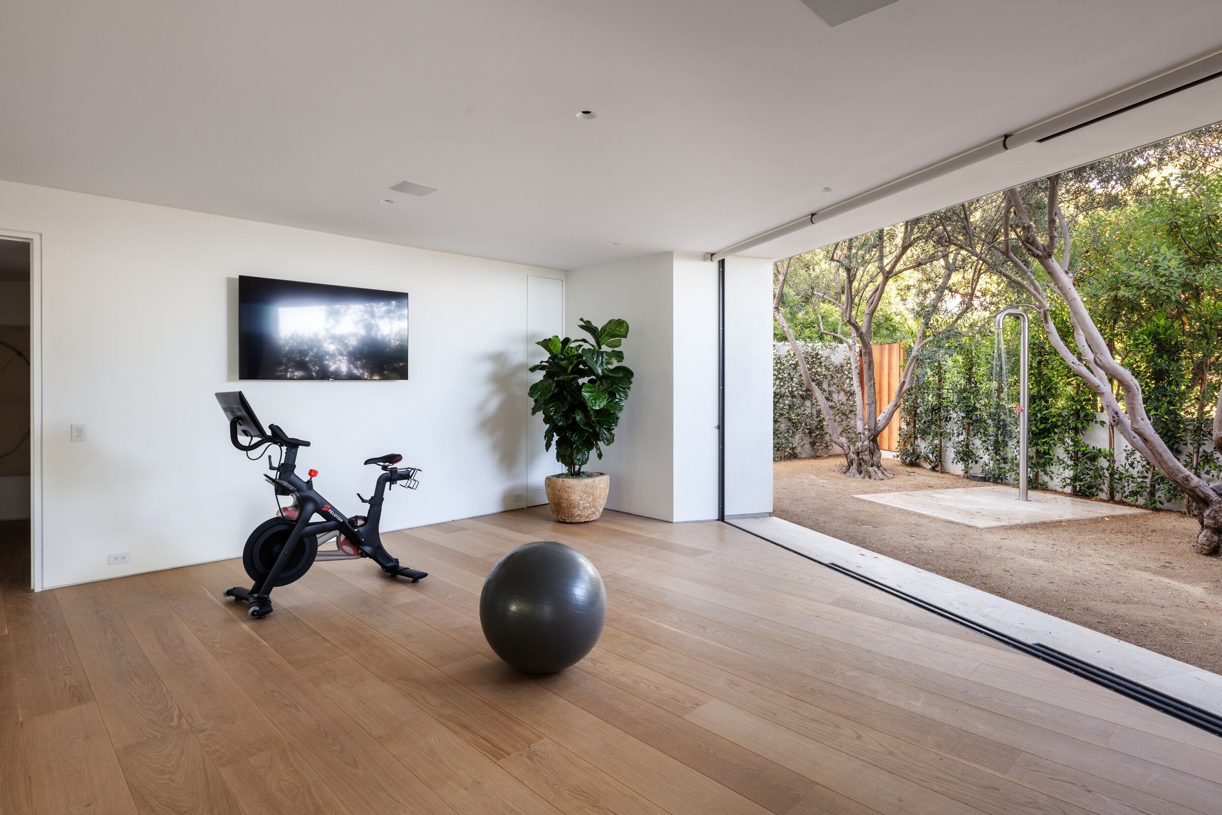 Gallery of Forest Knoll Residence | Standard Architecture | Media - 37