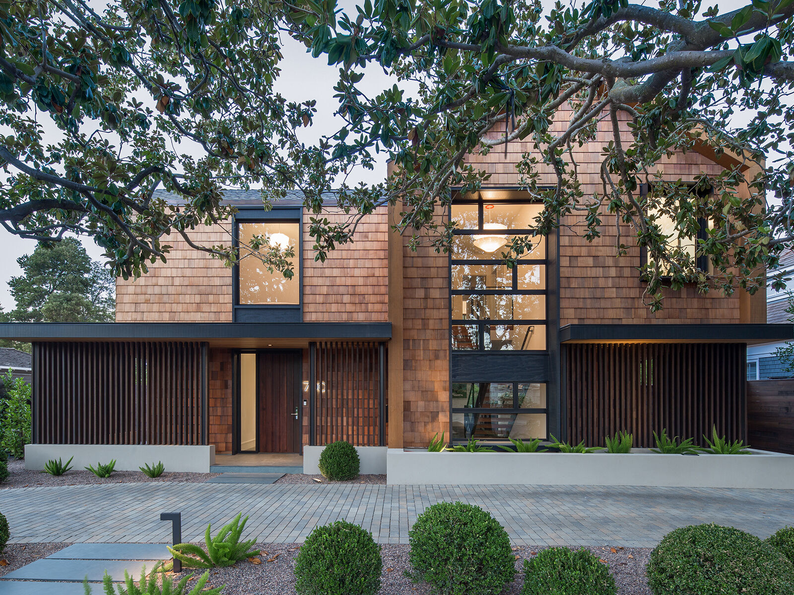 Gallery of Modern Shingle Style | Dumican Mosey Architects | Media - 2