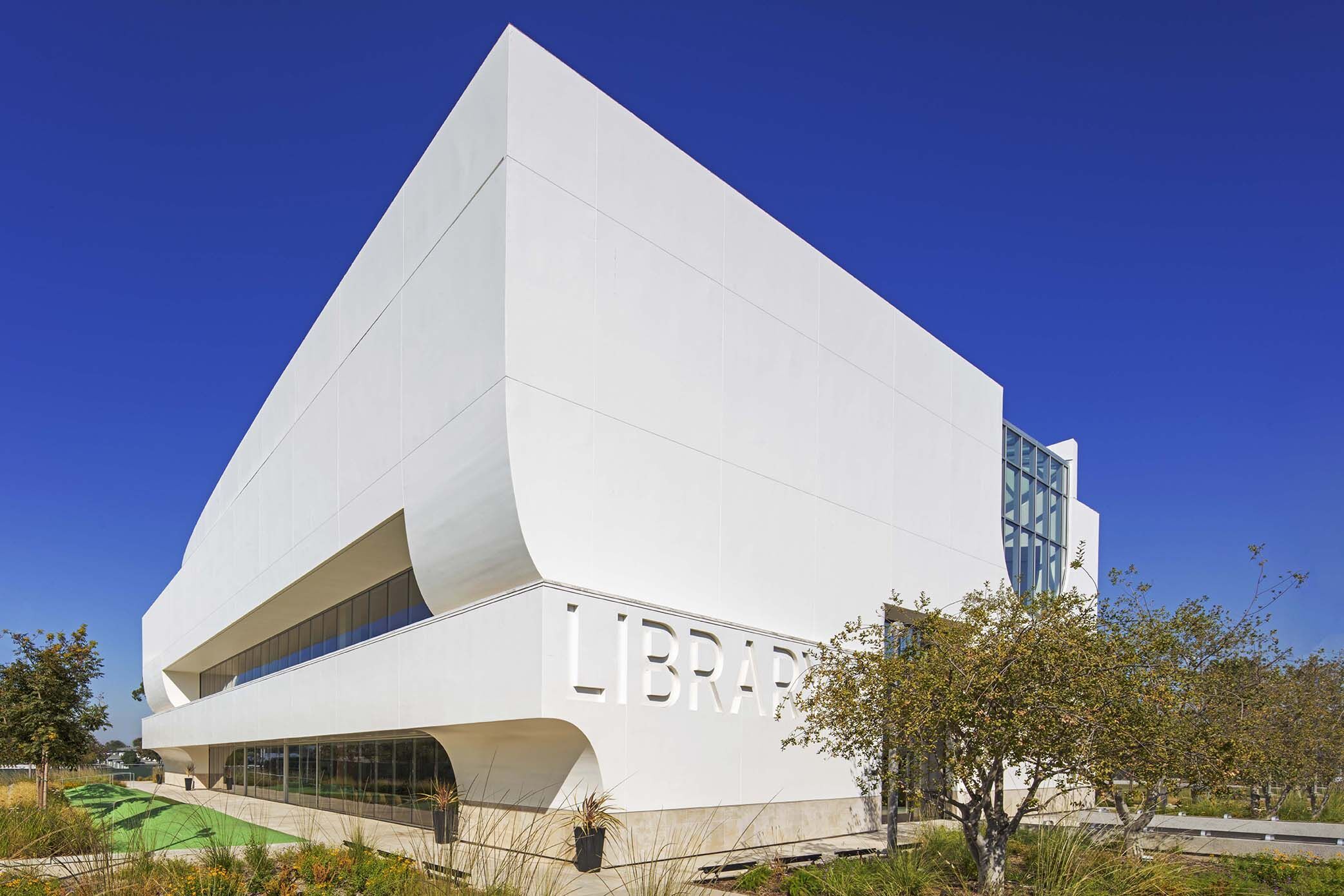 Gallery of Donald Dungan Library pays homage to California’s physical ...