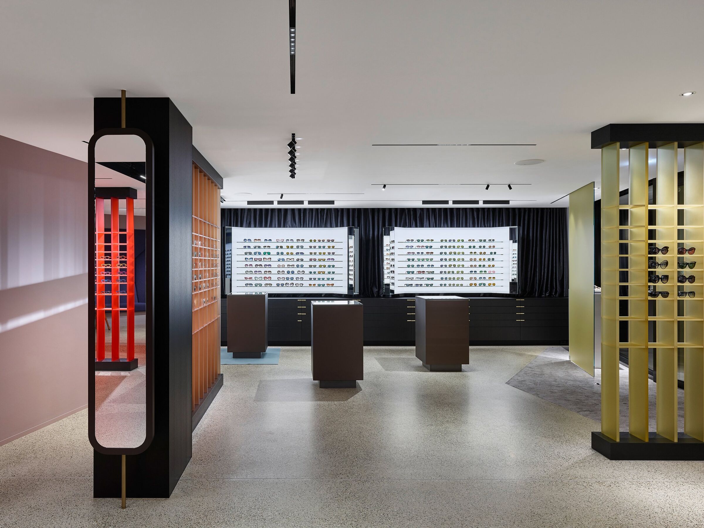 Hunke eyewear | Ippolito Fleitz Group - Identity Architects | Archello