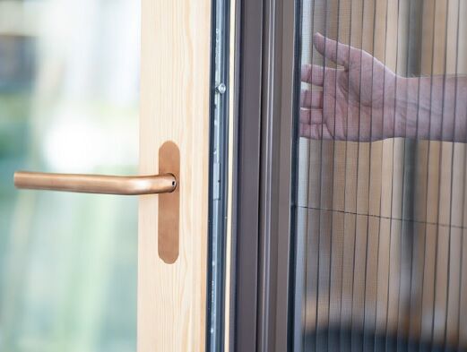 CONCEALED INSECT PROTECTION by IP COMPANY | Archello