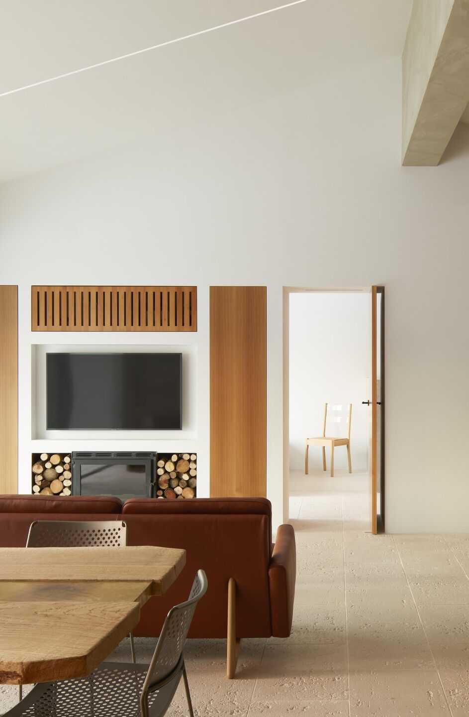 Gallery of III ELEMENTS | Minimal Studio | Media - 21