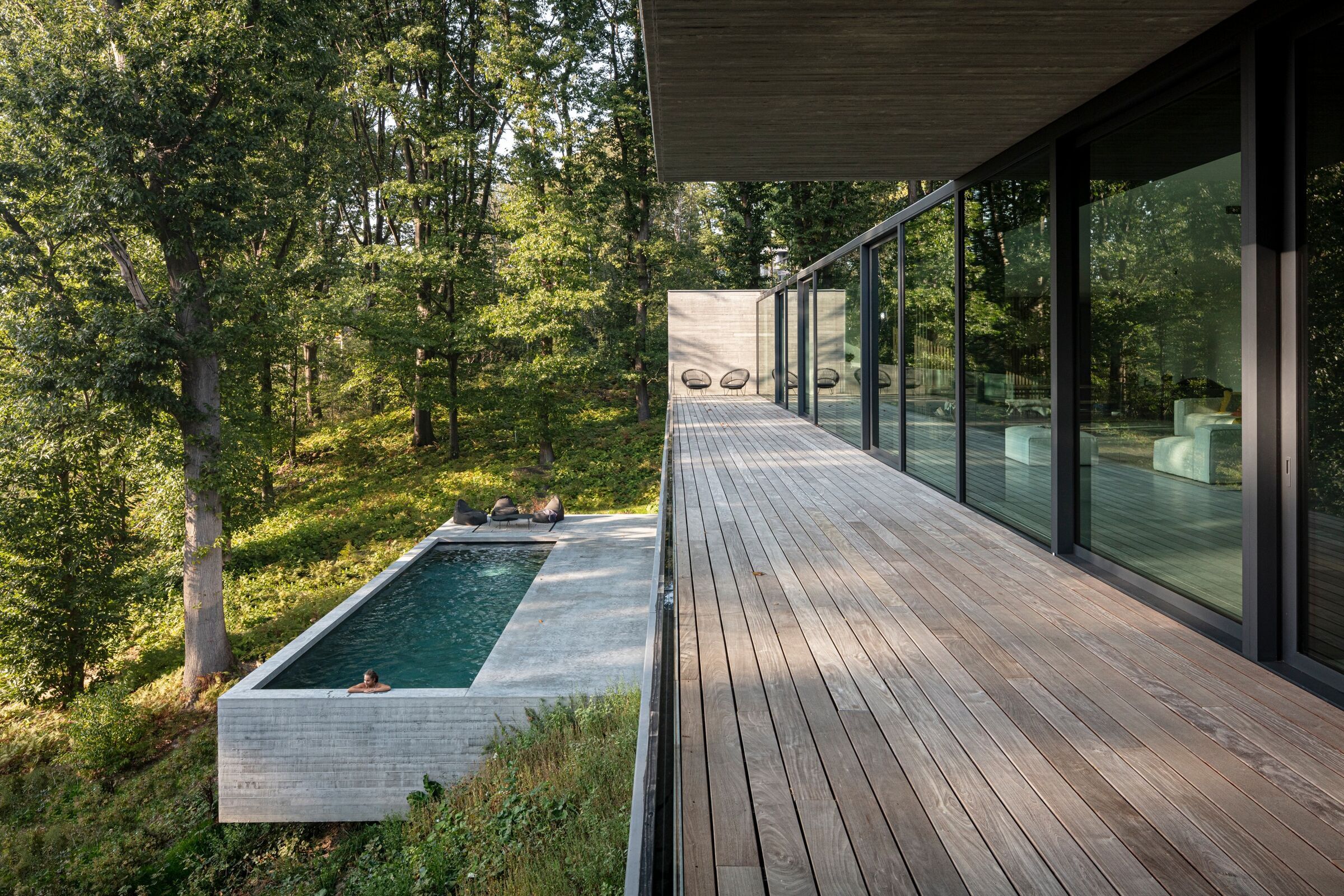 Residence FSD sits embedded in landscape and on the fringe of the ...