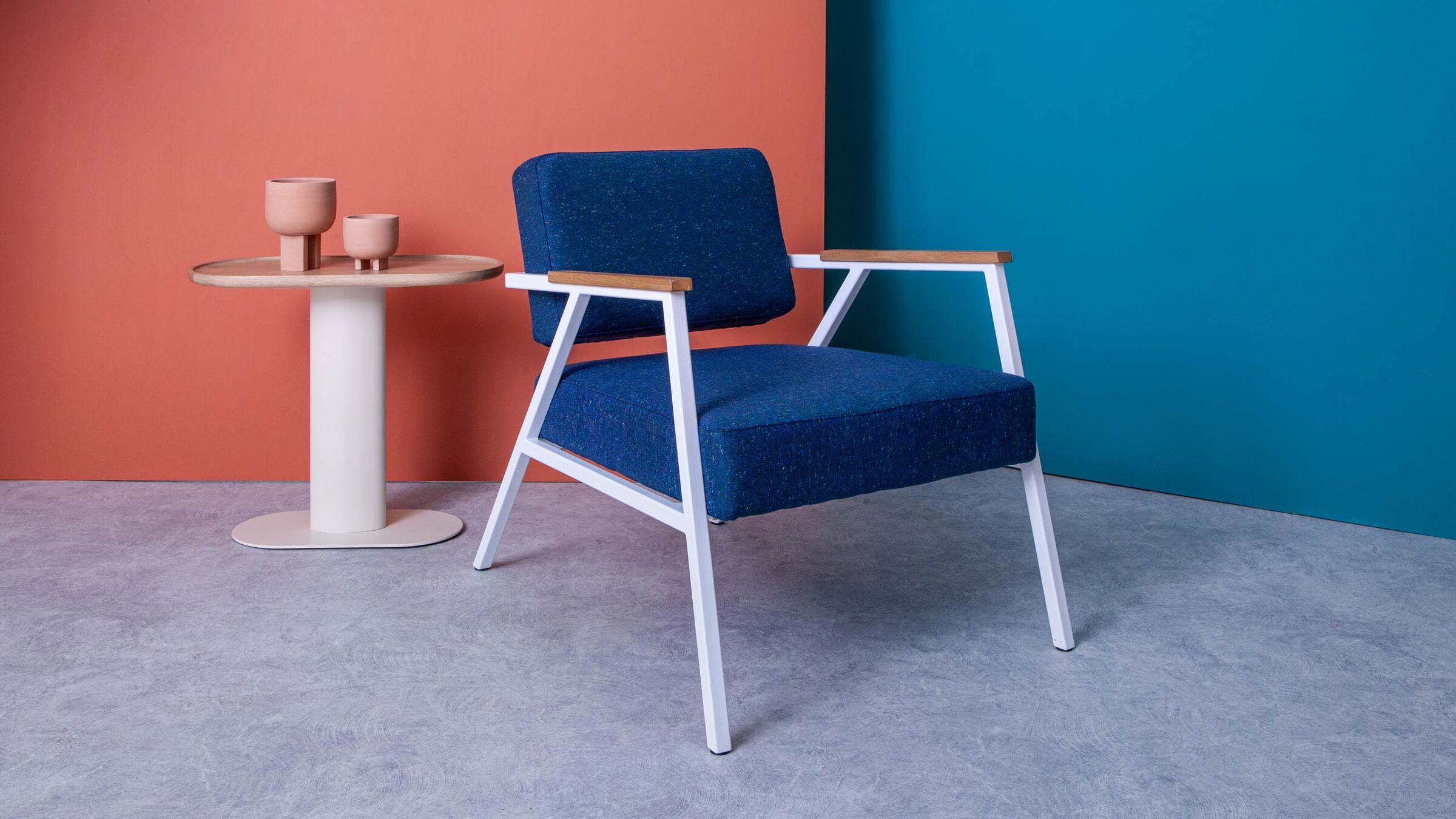 Studio Easy Chair by Liqui Contracts | Archello