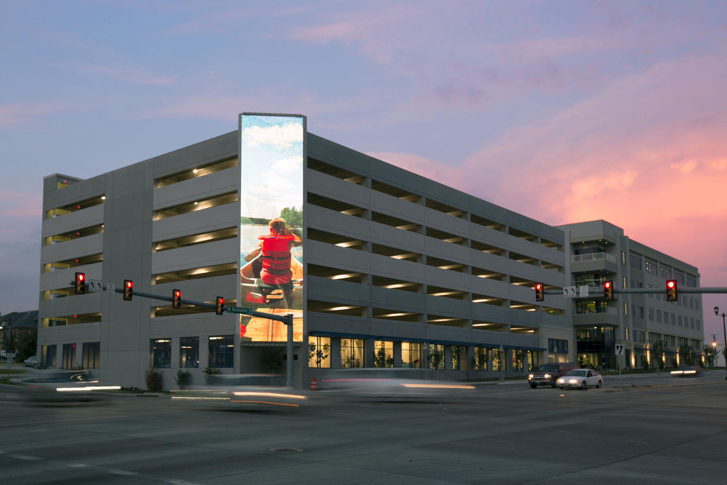 Cook Children’s Health Care System Parking Garage | GKD Metal Fabrics ...