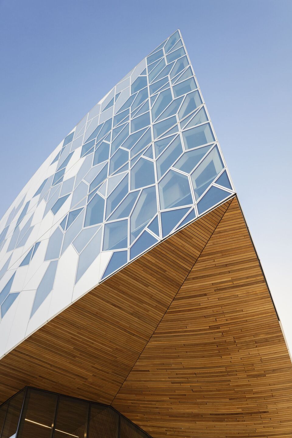 Solarban® 60 Glass by Vitro Architectural Glass | Media - Photos and ...