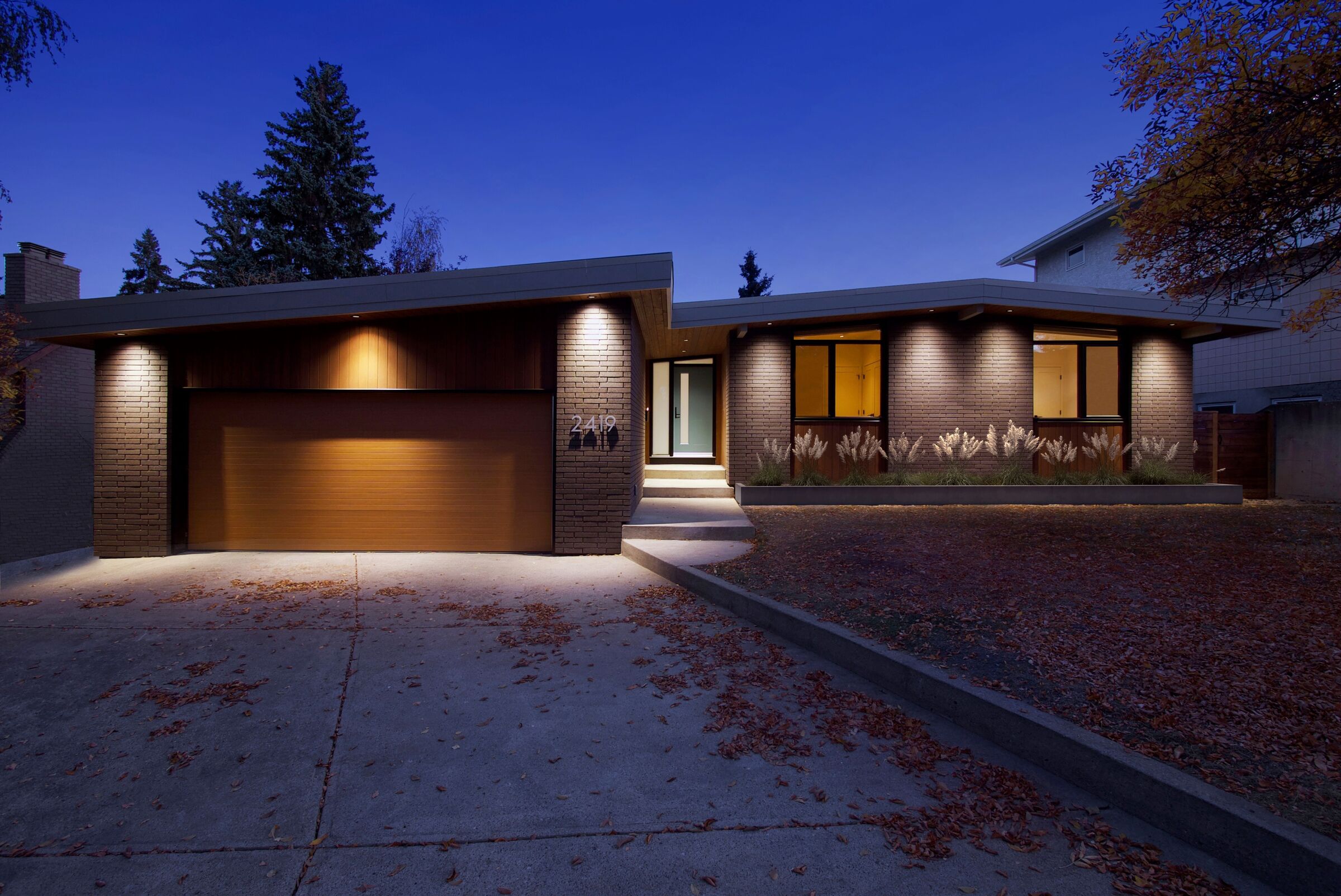 Charleswood Mid Century | Alloy Homes Incorporated | Archello