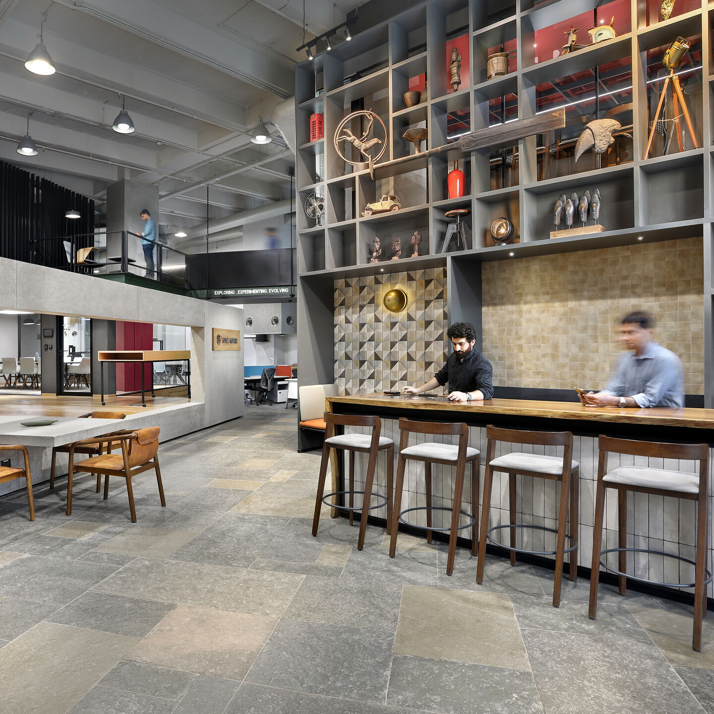 [β] Lab (Beta Lab) | Space Matrix | Archello