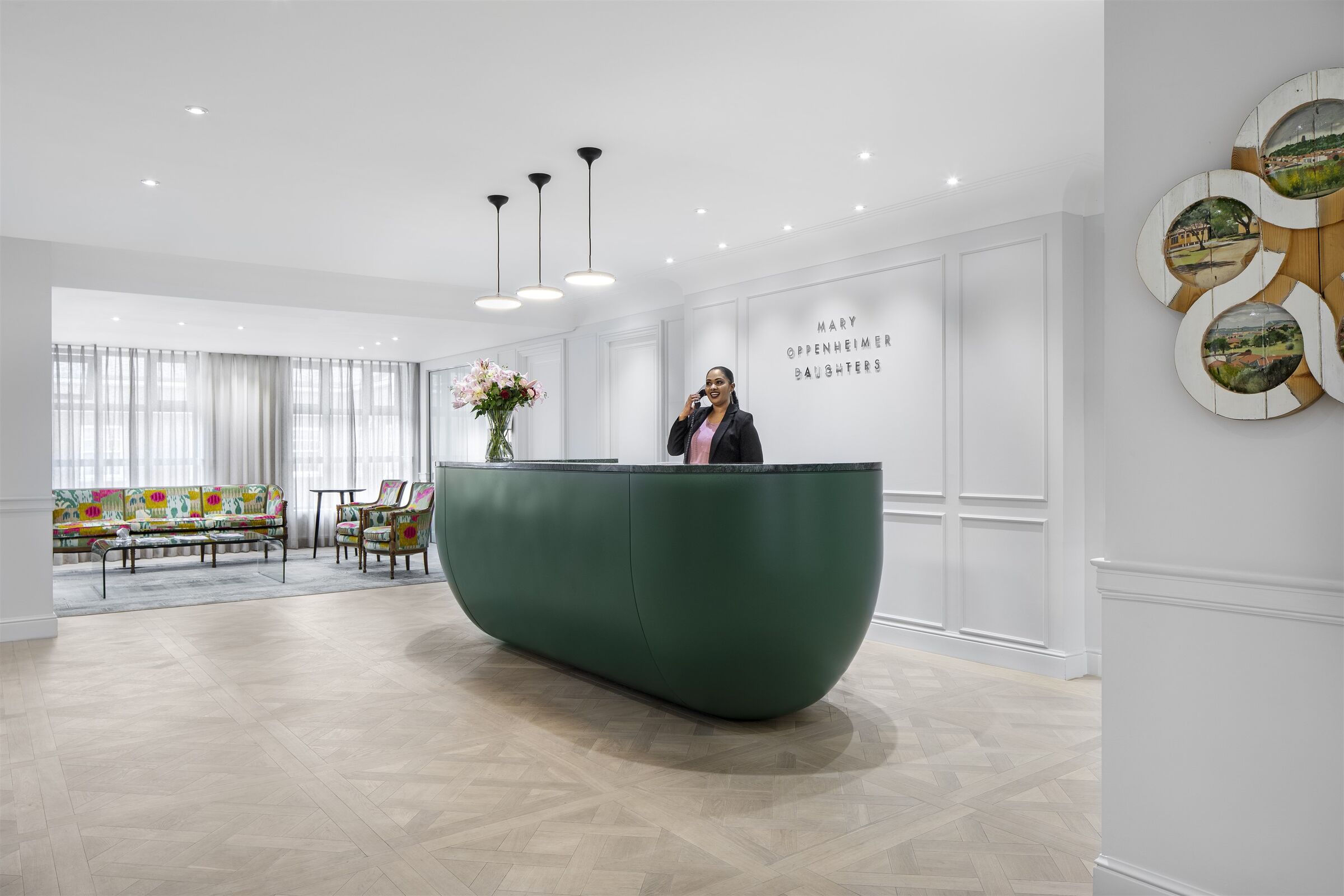 Mary Slack's Instagram, Twitter & Facebook on IDCrawl