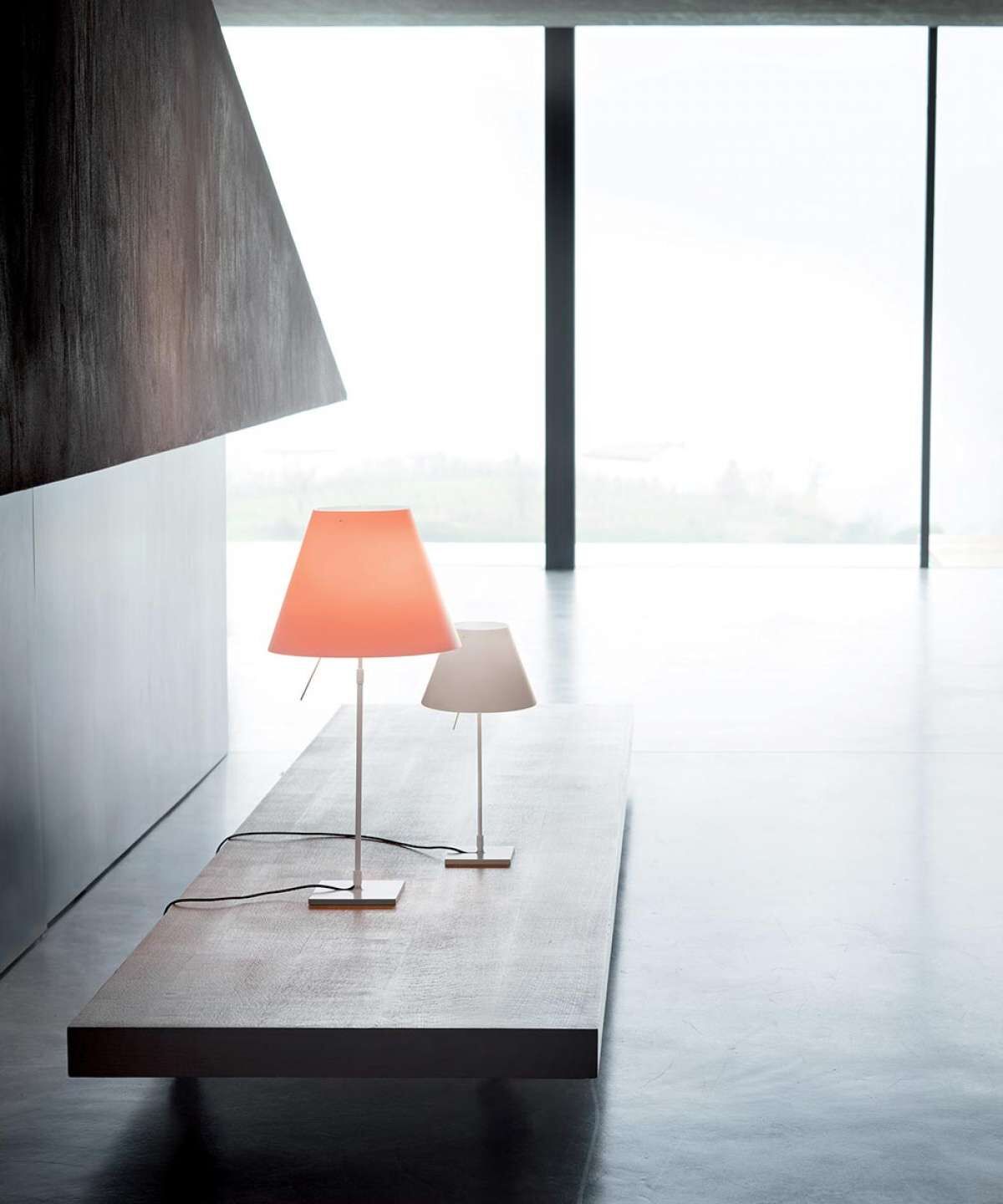 Costanza - table lamp by Luceplan | Archello