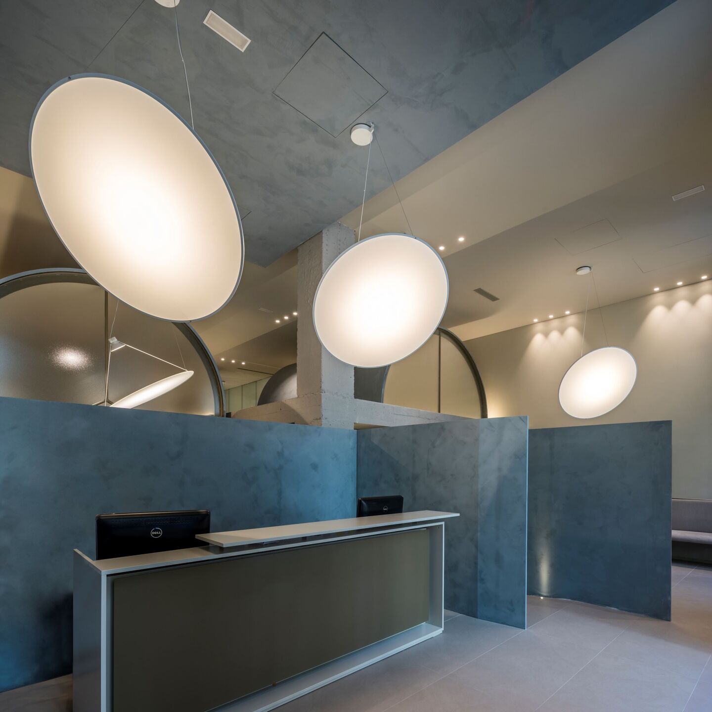Ulloa ophthalmological clinic | Luceplan | Archello