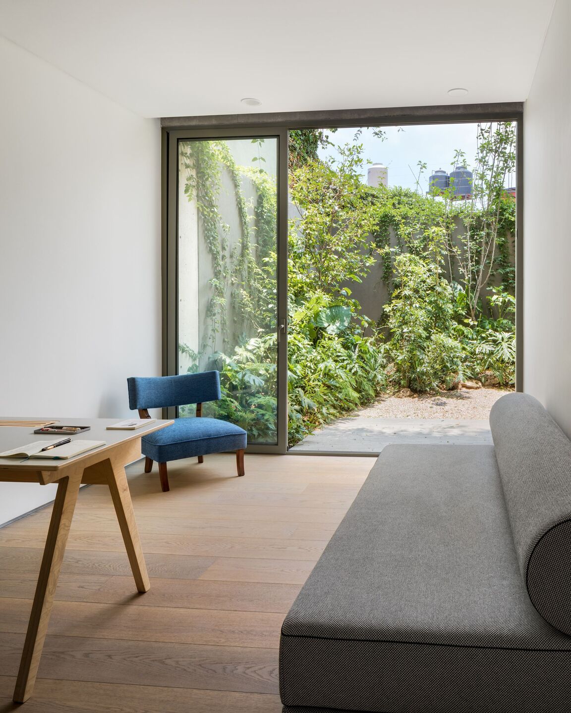 Gallery of DGB | ESTUDIO MMX | Media - 10