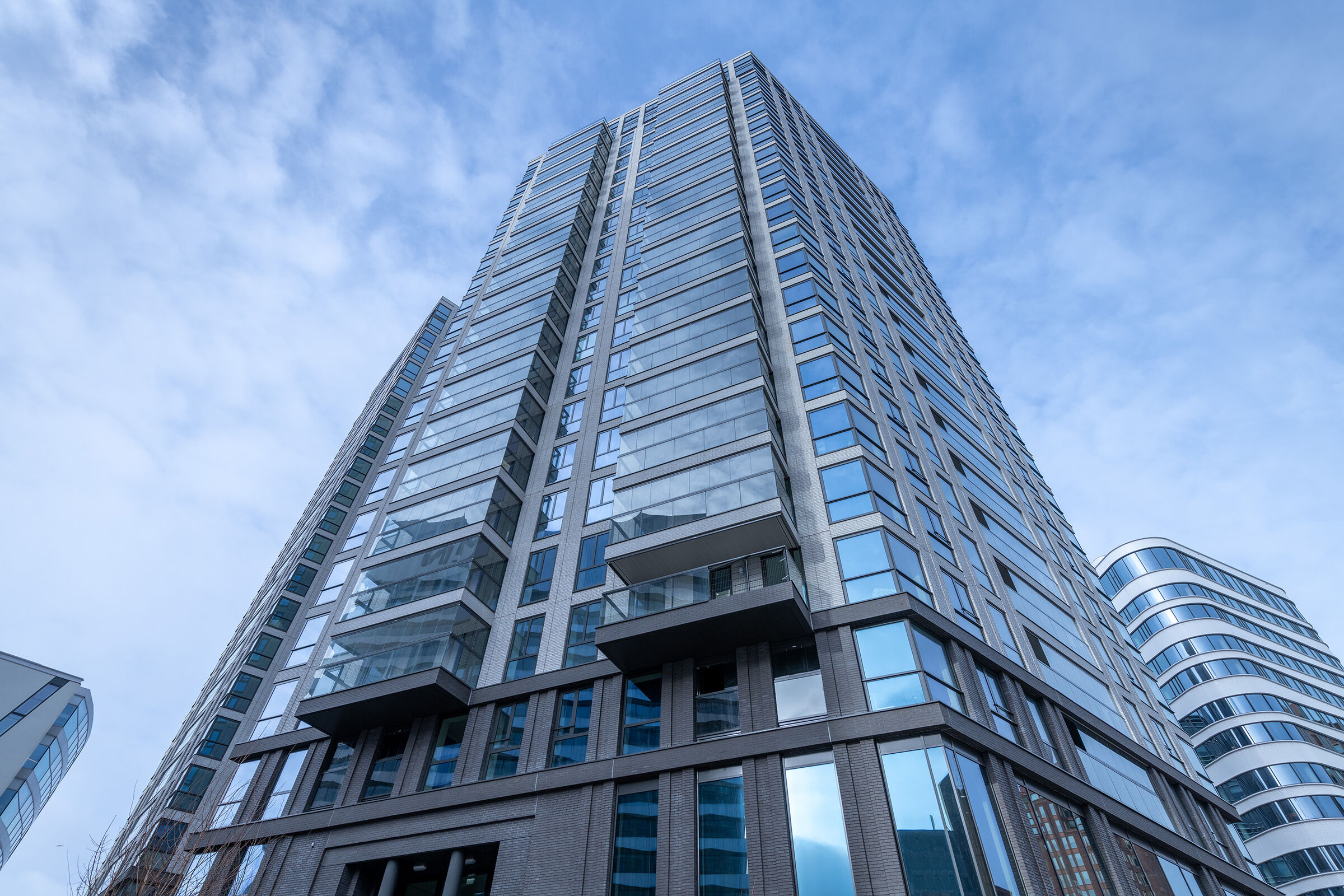 The Monarch III | Solarlux | Archello