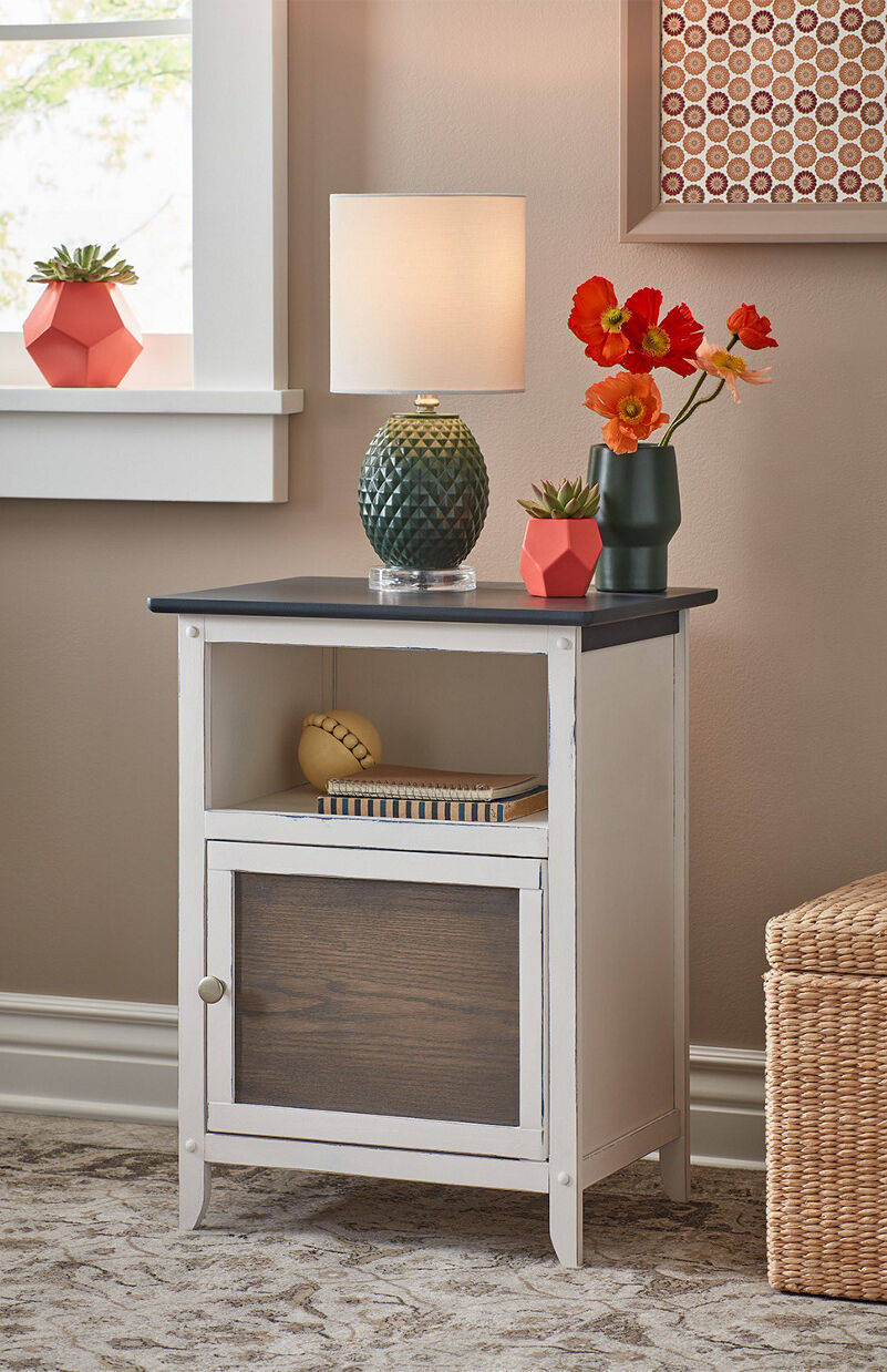 Krylon® Chalky Finish Paint by Sherwin-Williams | Archello