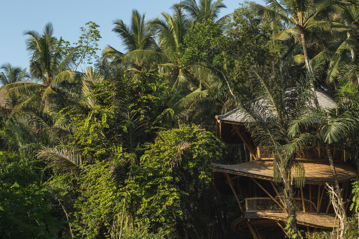 Gallery of Eclipse House at Green Village (Main and Guest) | Ibuku ...