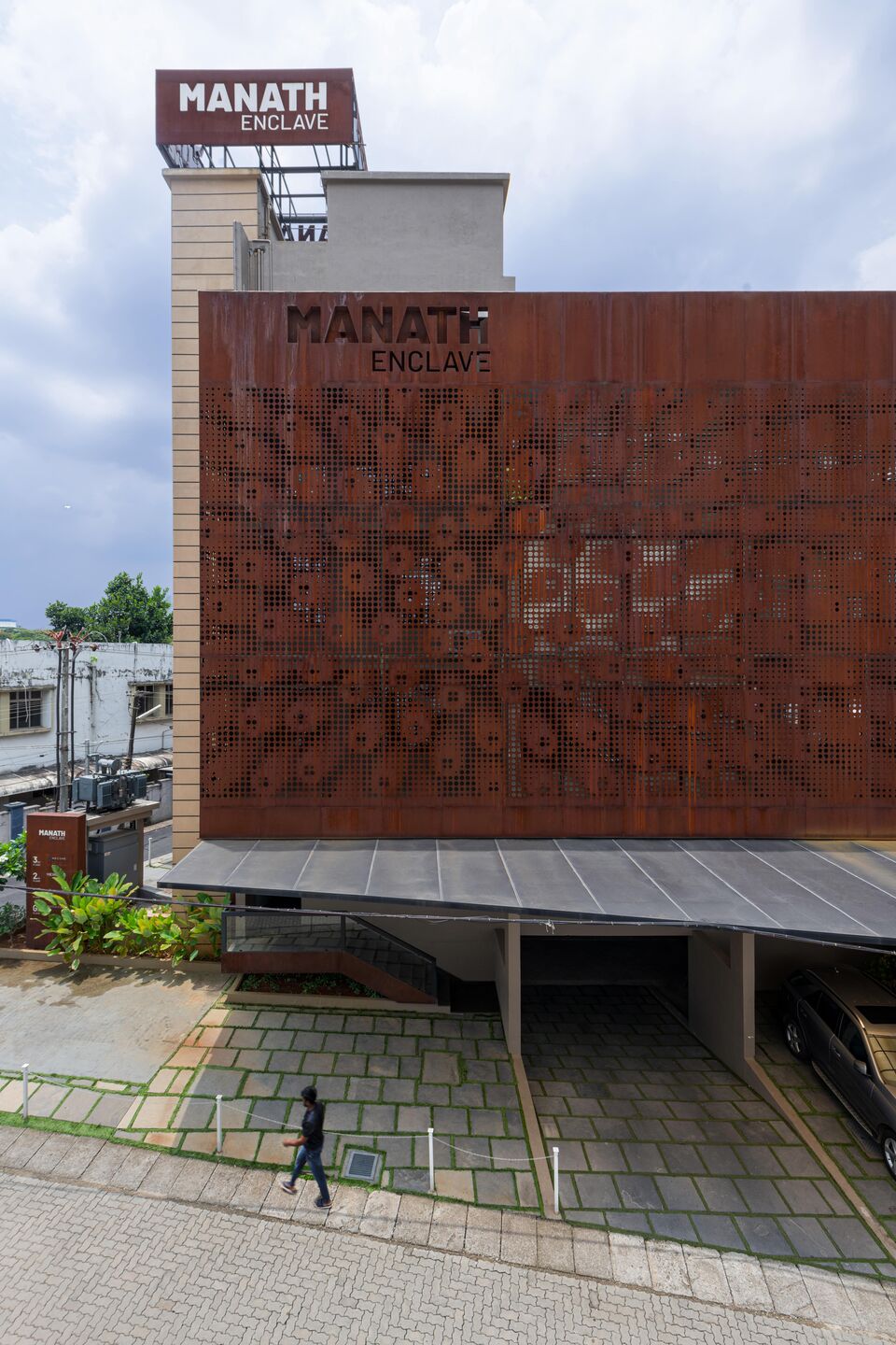 Gallery of Adl-Mecone office facade and interior | Atmosphere DesignLab ...