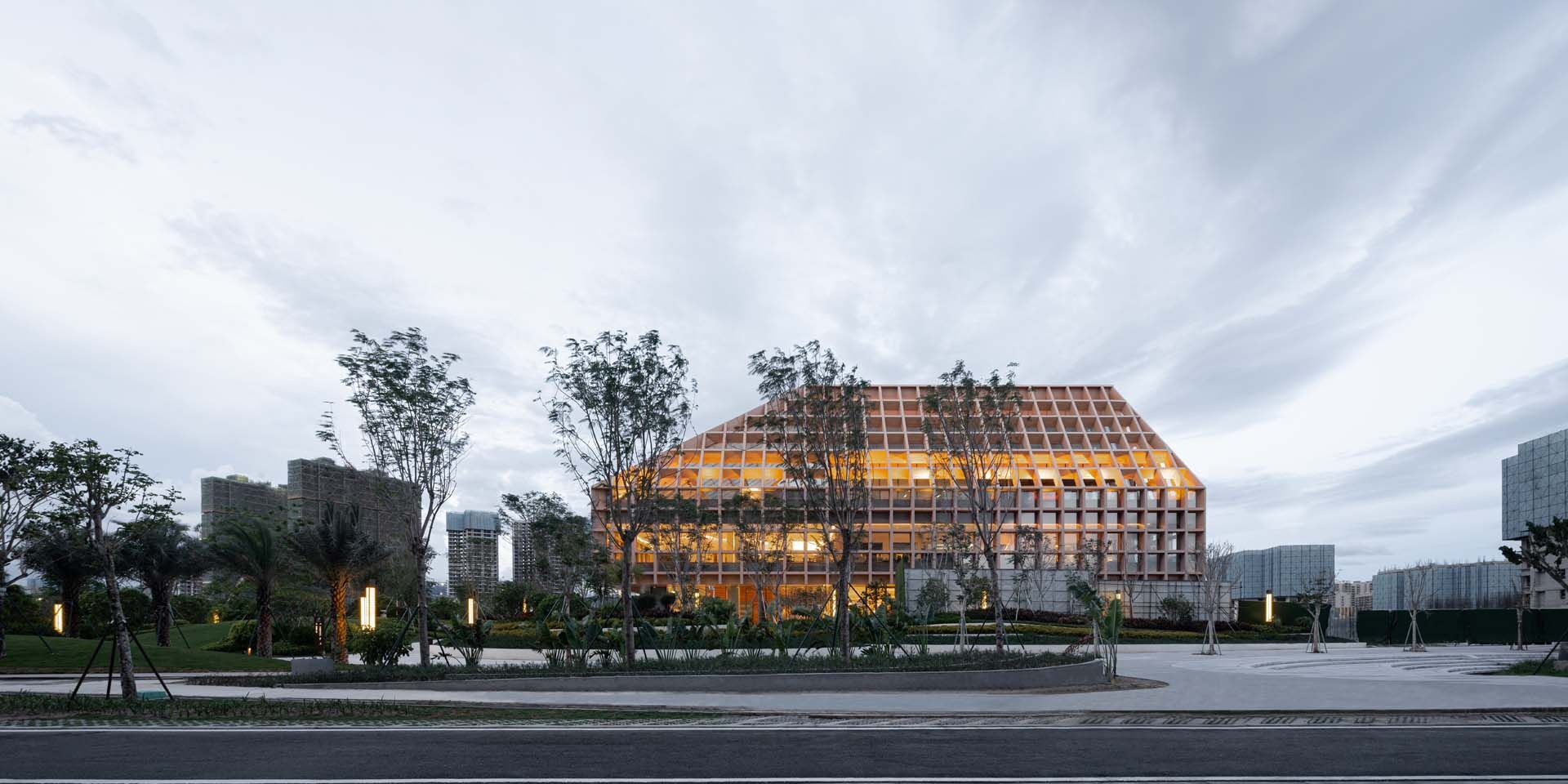 Gallery of Sanya Jinmao Farm Lab | CLOU Architects | Media - 3
