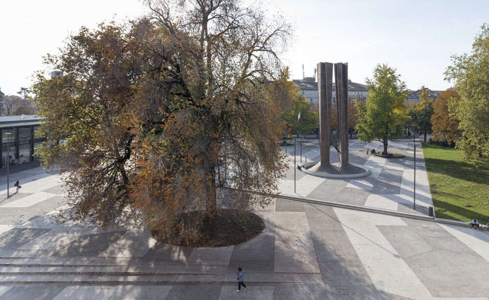 Piazza Alpini | STUDIO CAPITANIO ARCHITETTI | Archello