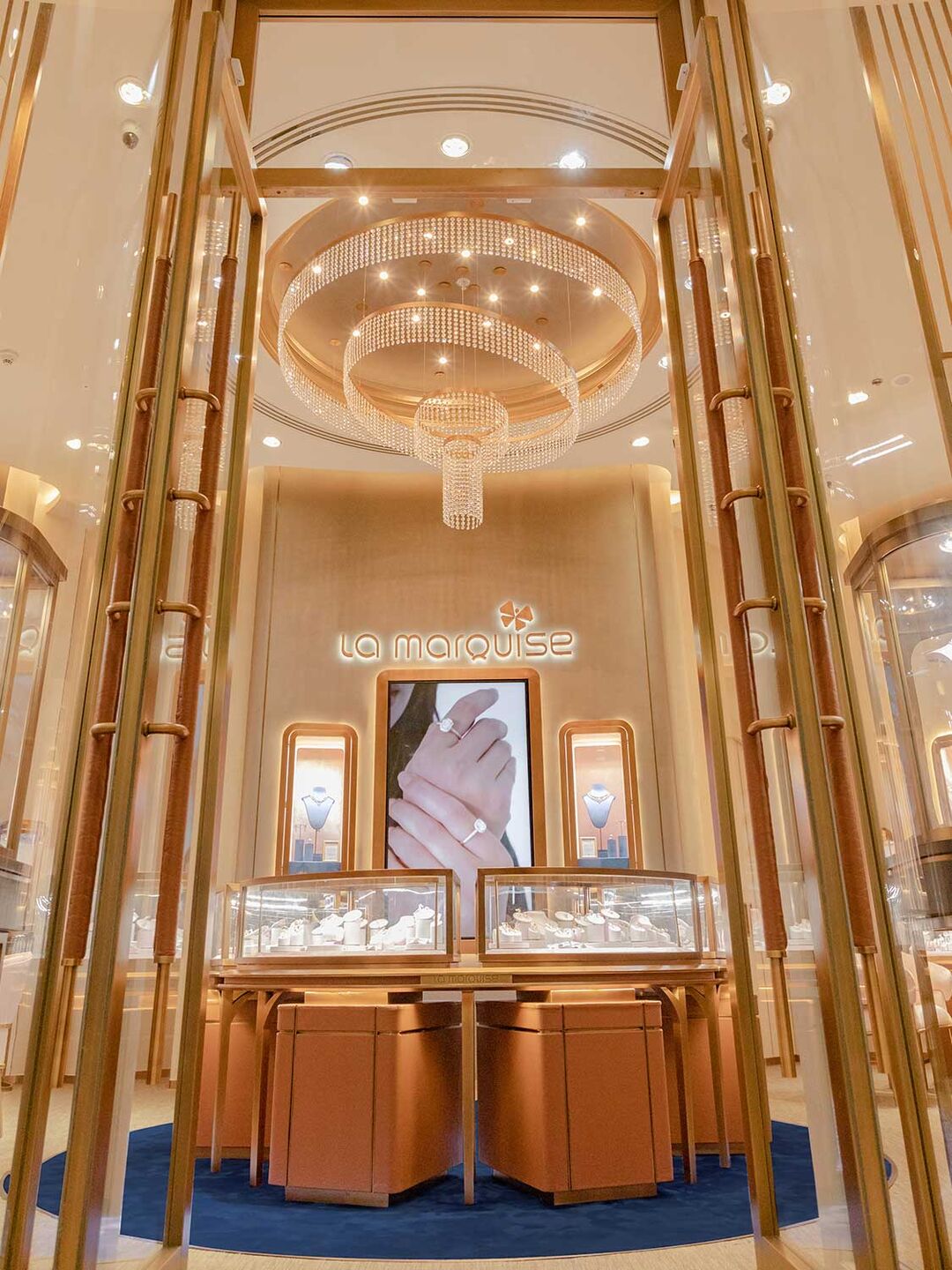 Gallery of La Marquise Jewellery Showroom, Dubai Mall | Designsmith ...