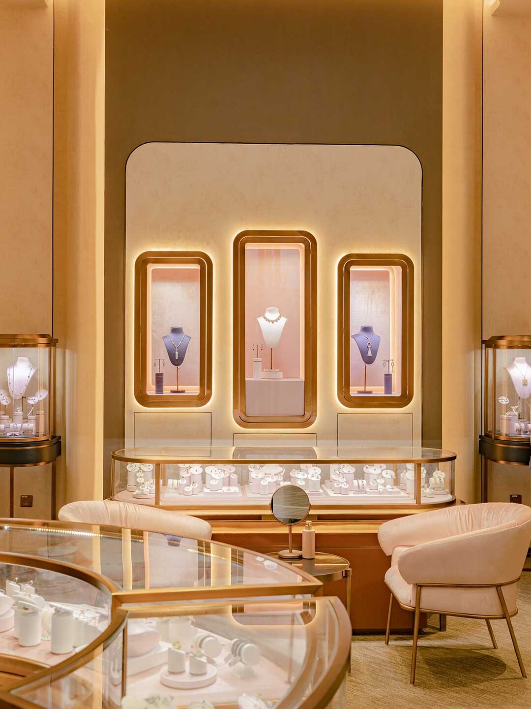 Gallery of La Marquise Jewellery Showroom, Dubai Mall | Designsmith ...