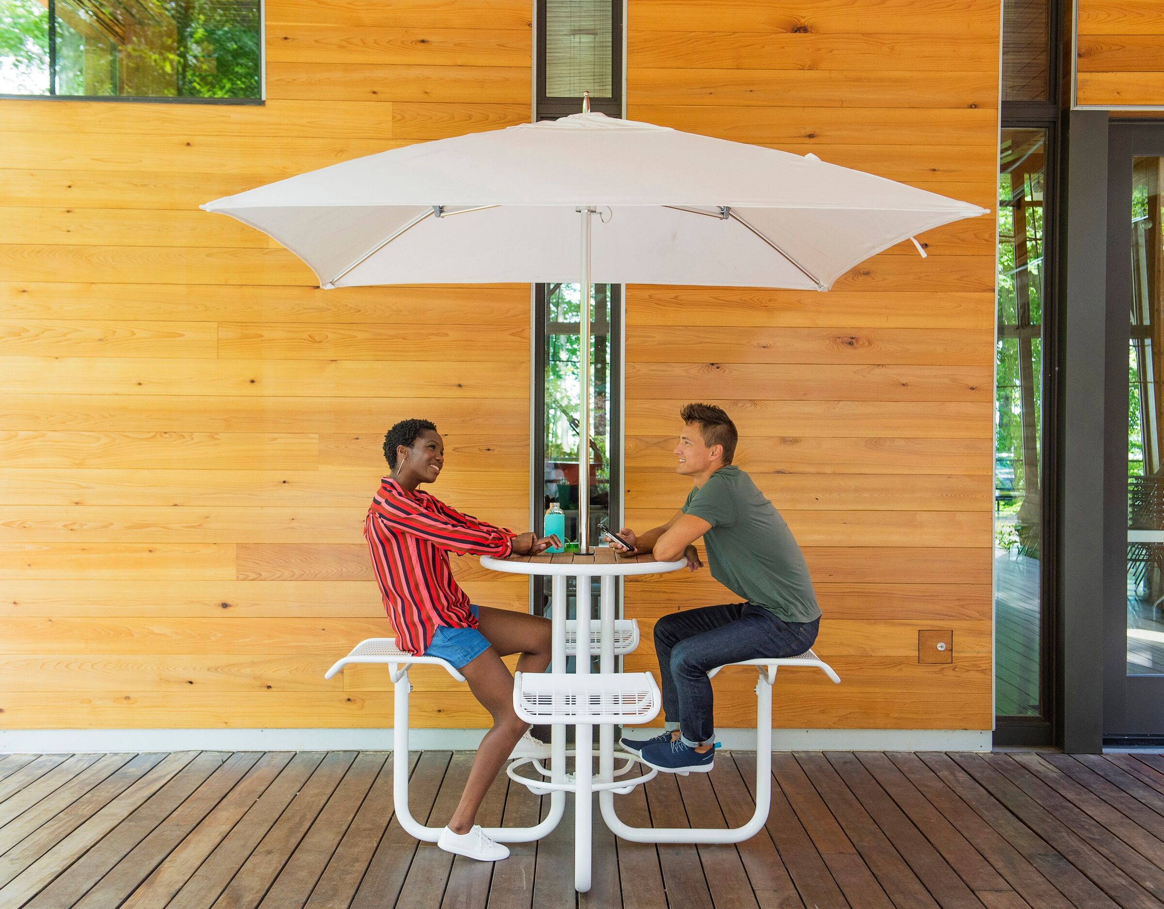 Carousel by Landscape Forms | Archello