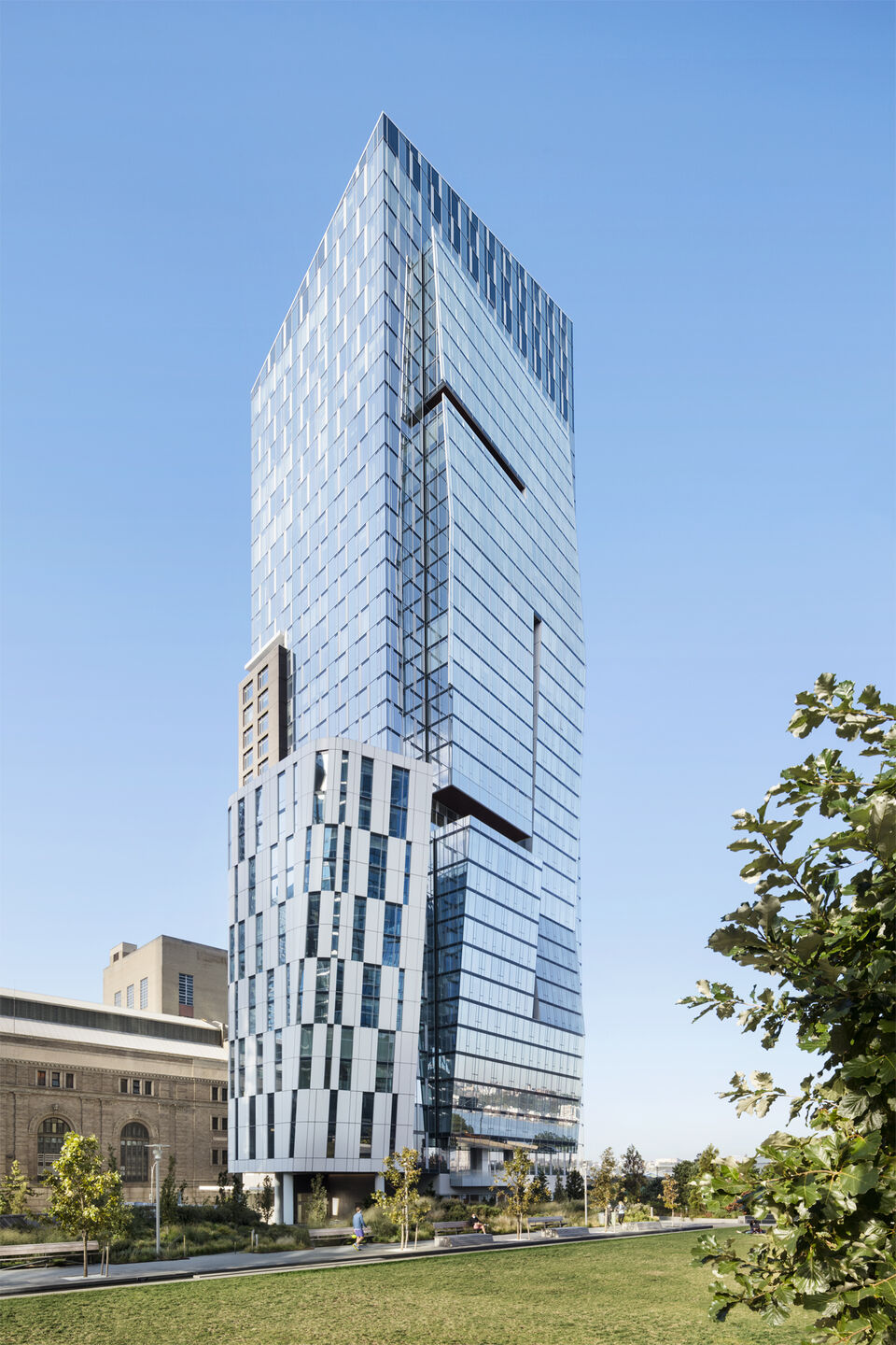 One Waterline Square | Hill West | Archello