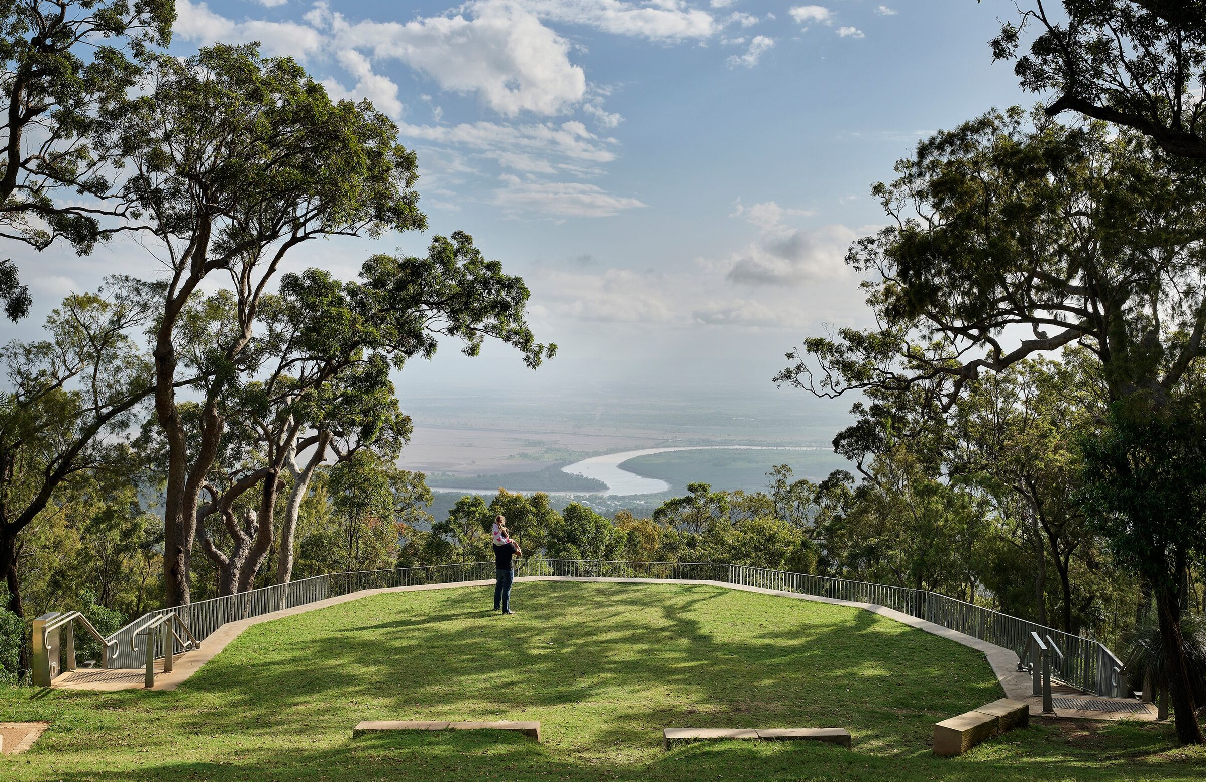 Mt Archer-Treetop Boardwalk and park | Design+Architecture | Archello