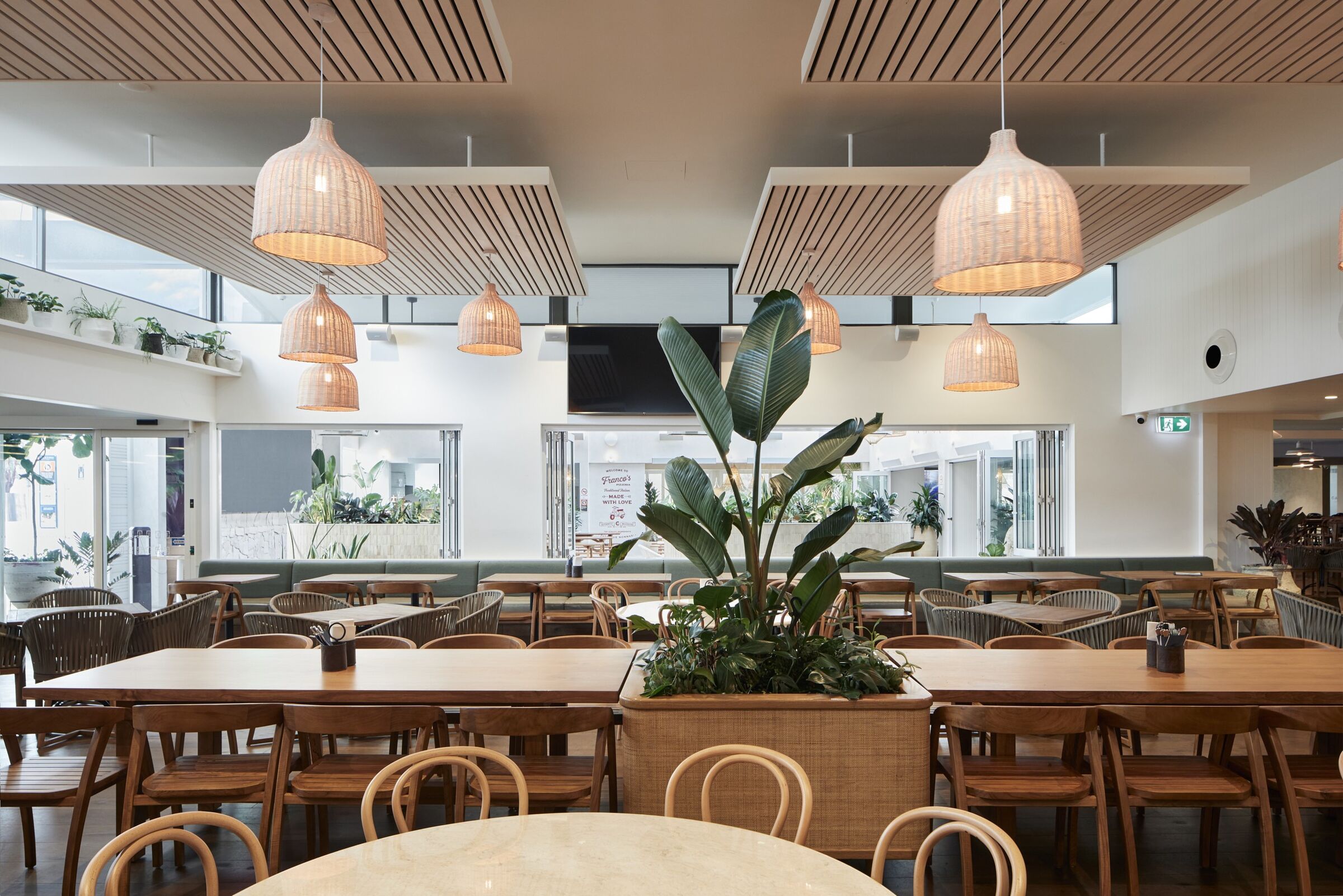 Lone Pine Tavern | Fabric Architecture | Archello