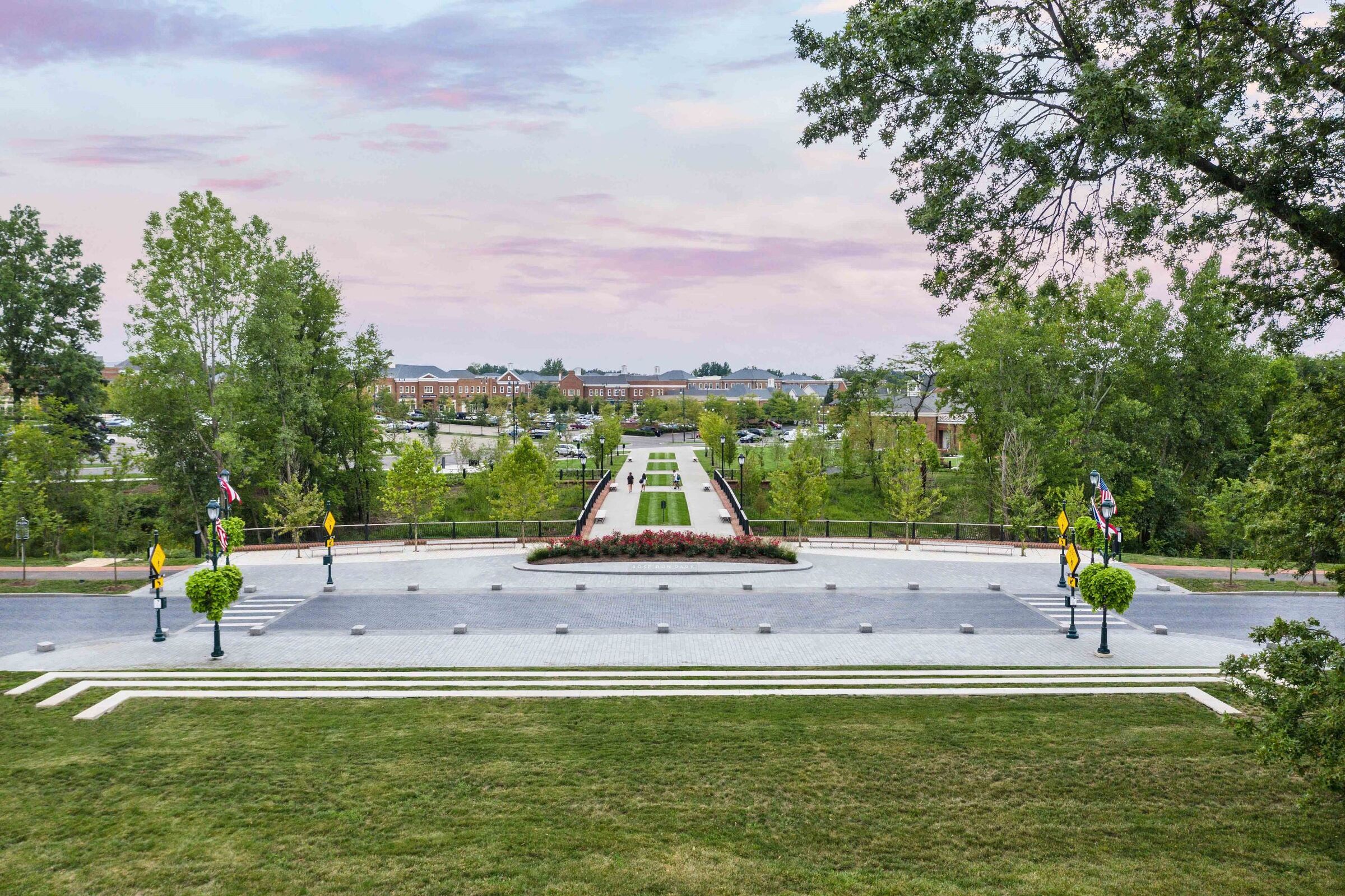 Gallery of Rose Run Park | Landscape Forms | Media - 1