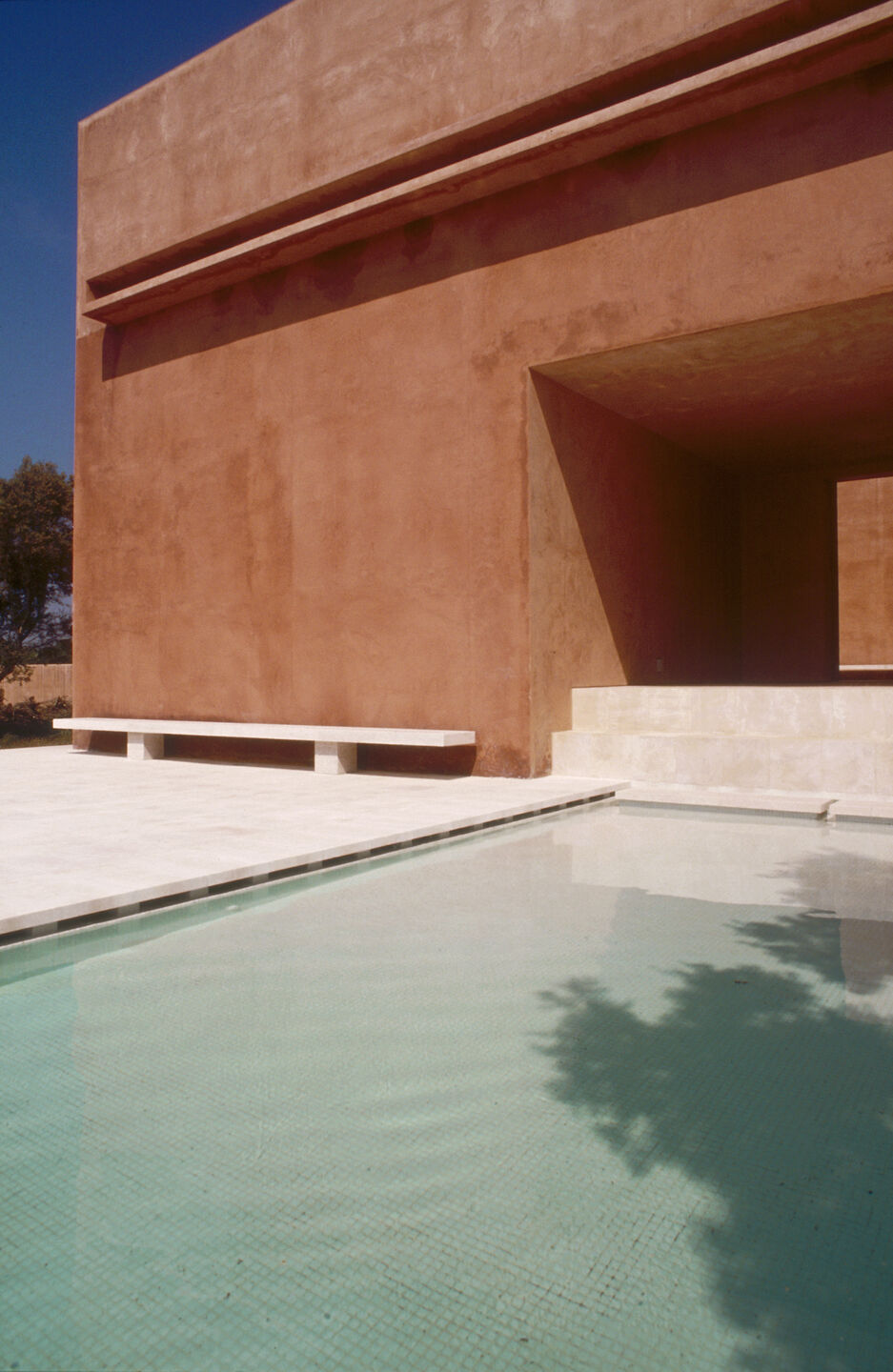 Gallery of NEUENDORF VILLA | Claudio Silvestrin architects | Media - 3