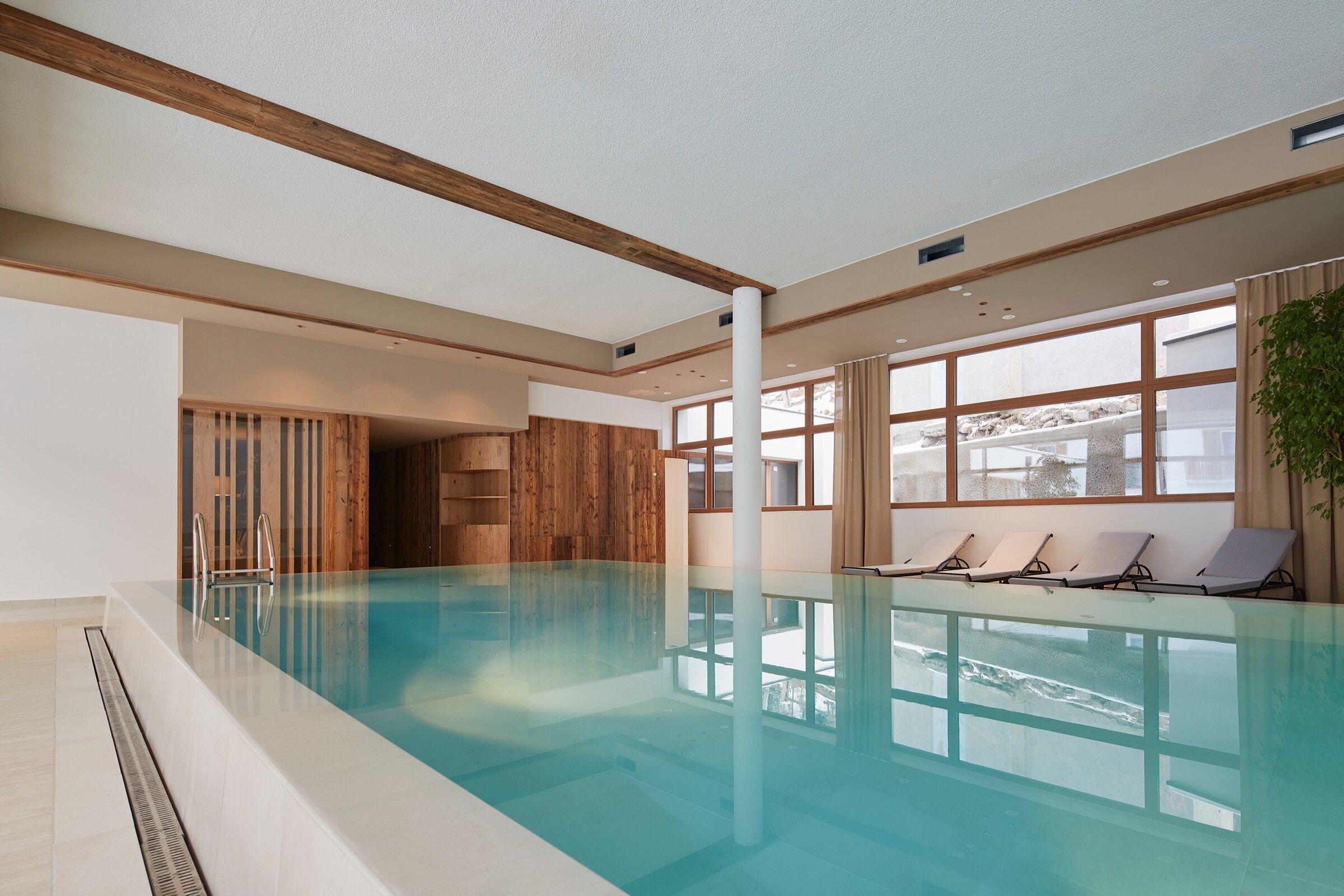 Gallery of EXTENSION HOTEL CRISTALLO SULDEN | Architekt Christian ...