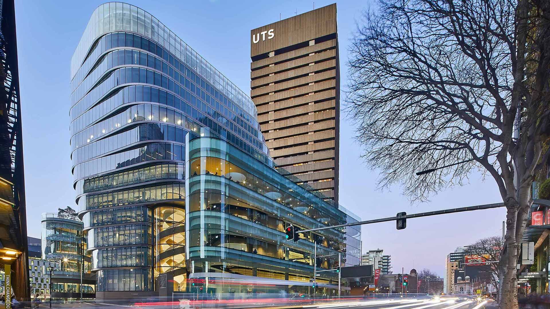 UTS Central University | Glasshape | Archello