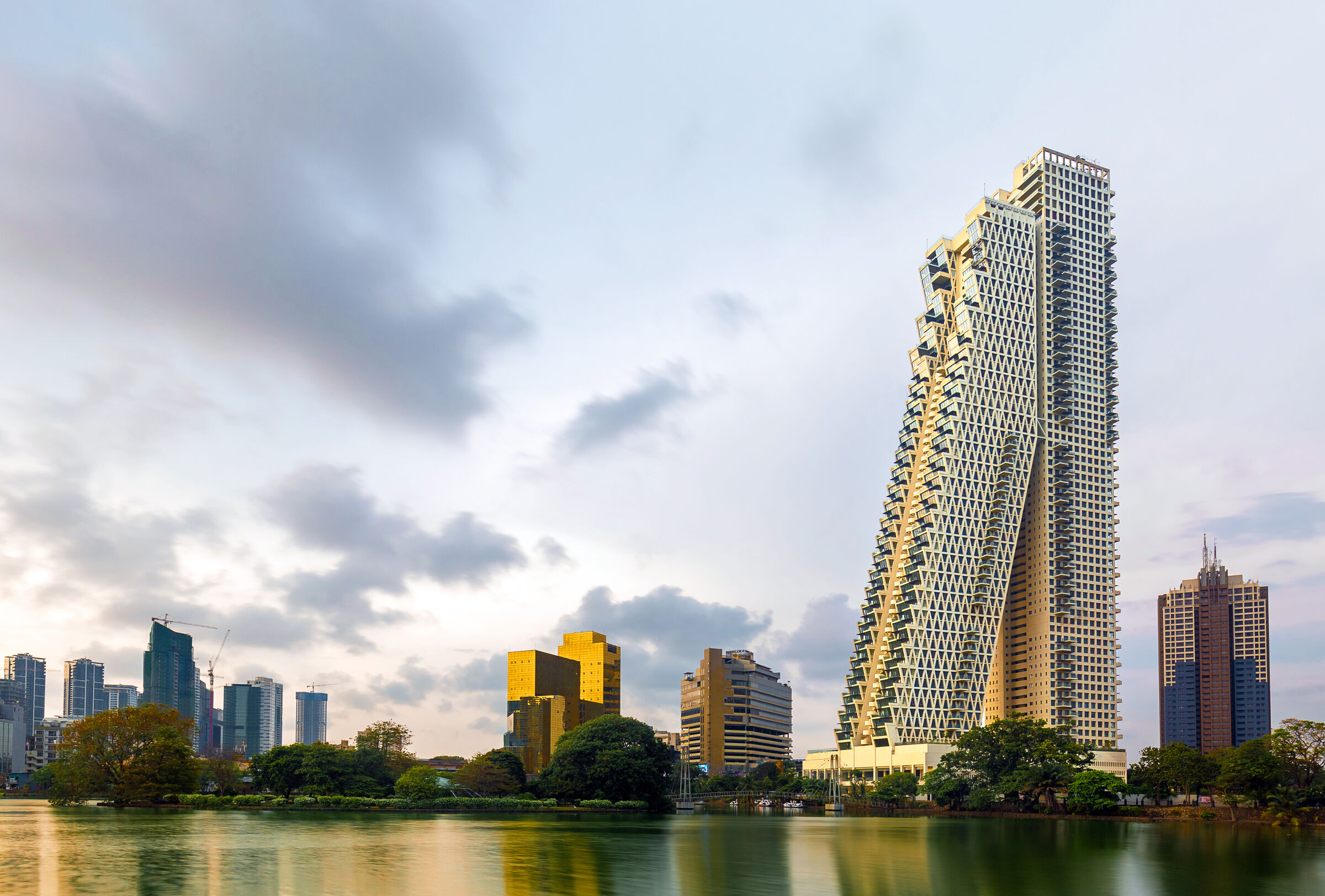 Altair Residences | Safdie Architects | Archello