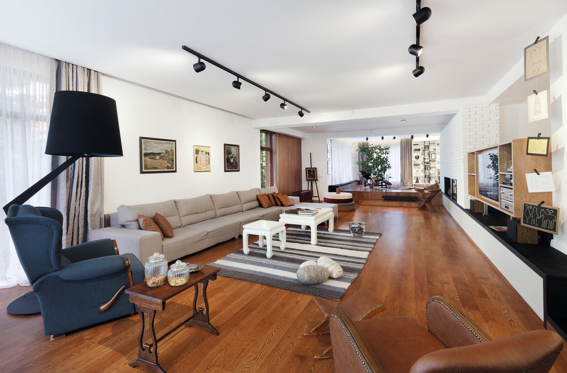 IG house | Tchenguelieva Staynov Architects | Archello