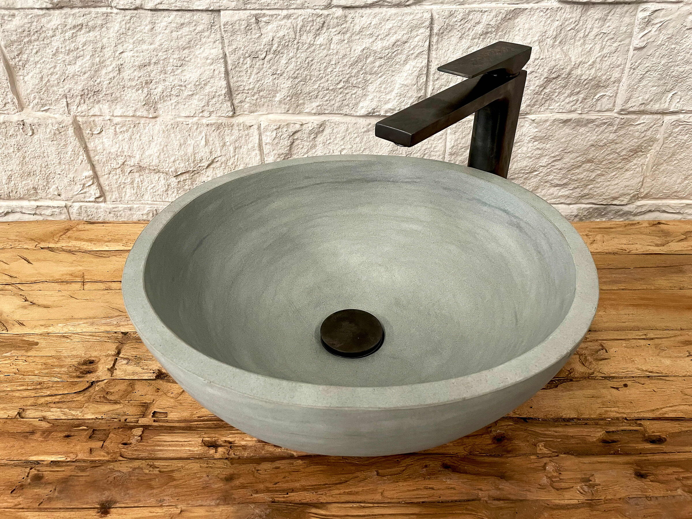 Zeolite Stone Washbasin Okean por ARRELART | Archello