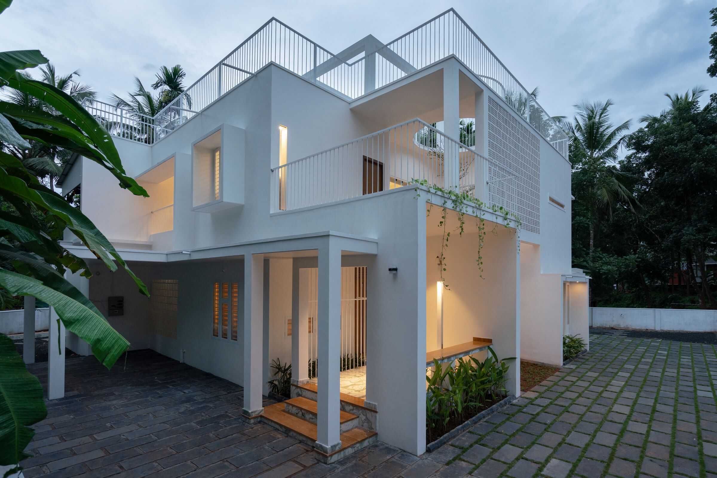 Gallery of White House | Tropical Architecture Bureau/TAB | Media - 2