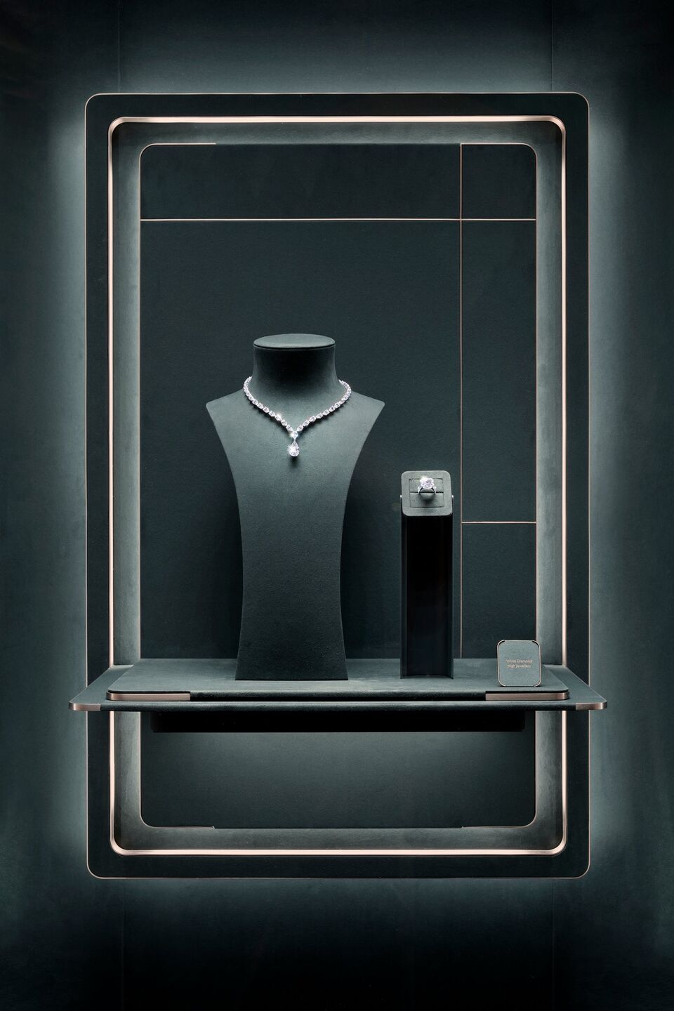 Gallery of Graff Flagship Store in Tokyo | Curiosity | Media - 16