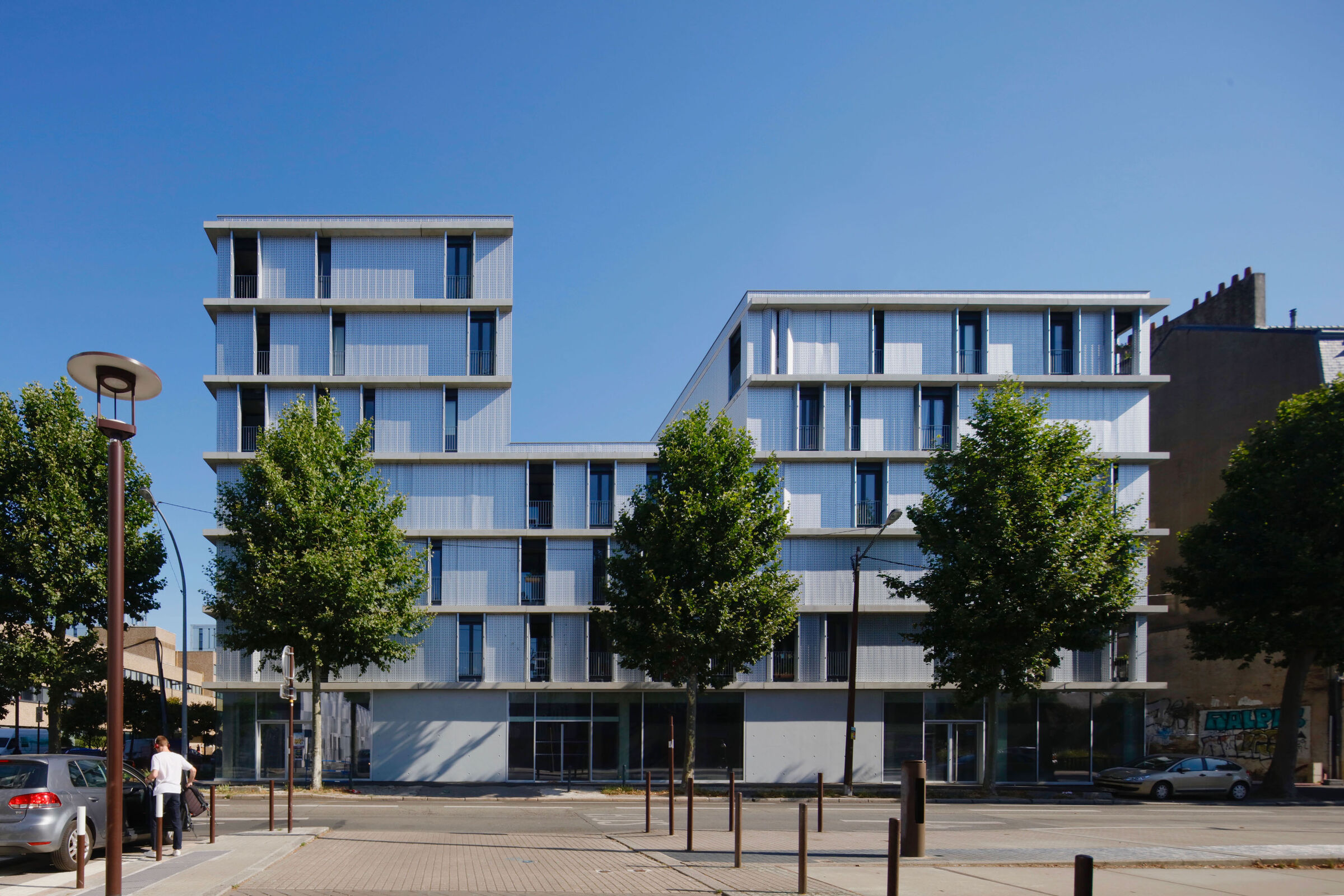 Y BUILDING | FRES architectes | Archello