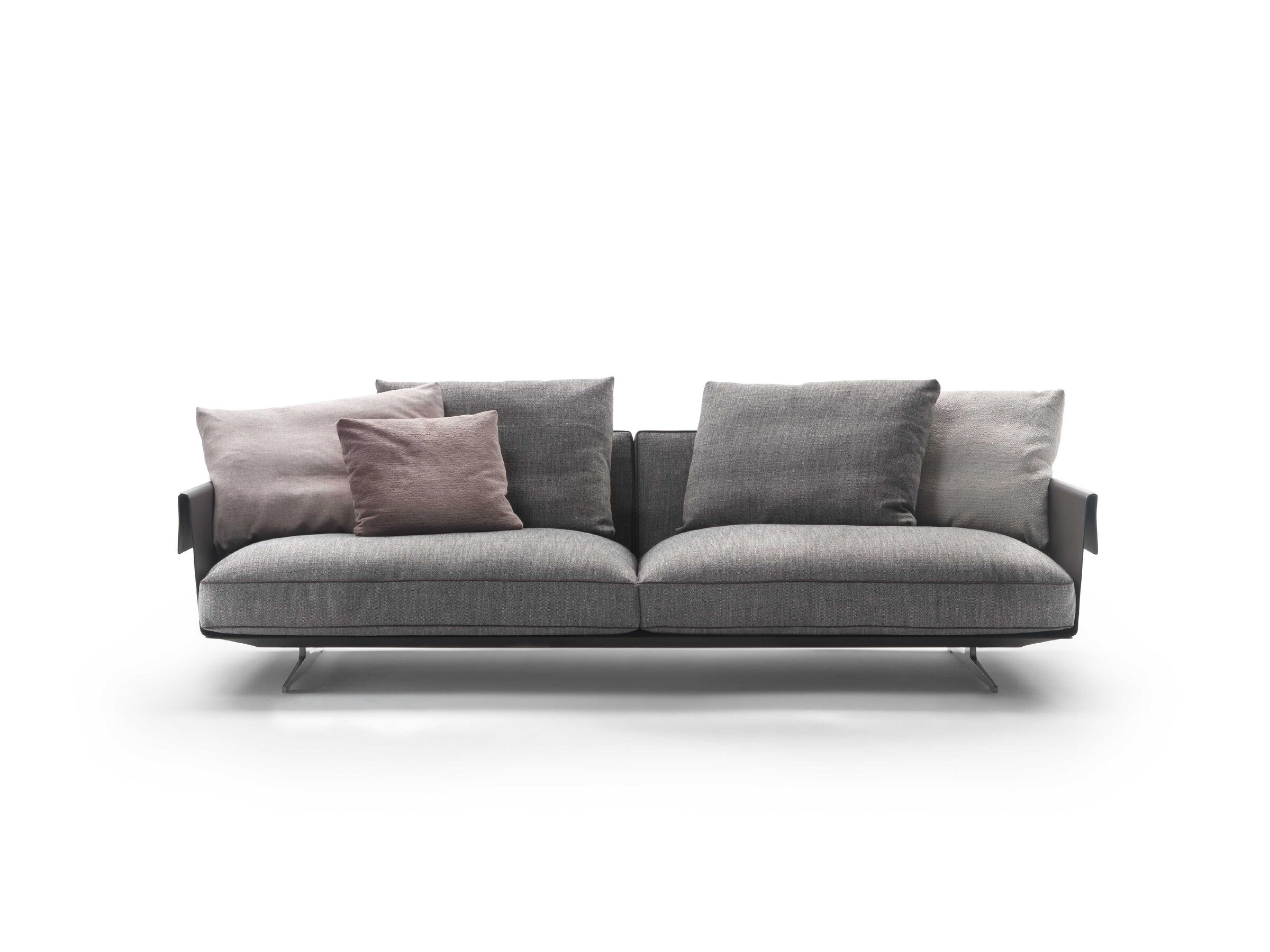 Bretton Sofa van Flexform | Archello