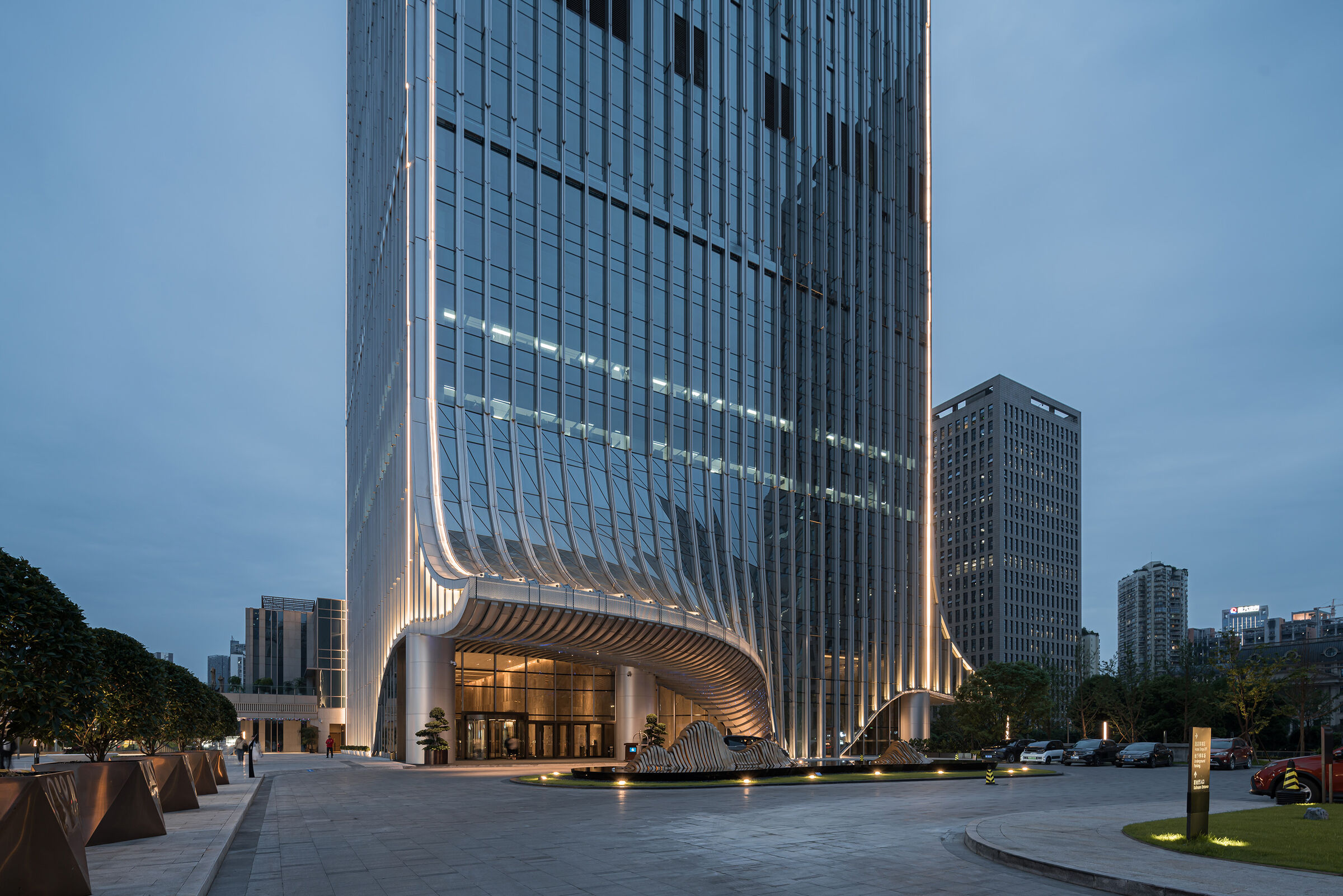 Gallery of CQGK Hilton, Chongqing | Puri Lighting Design | Media - 3