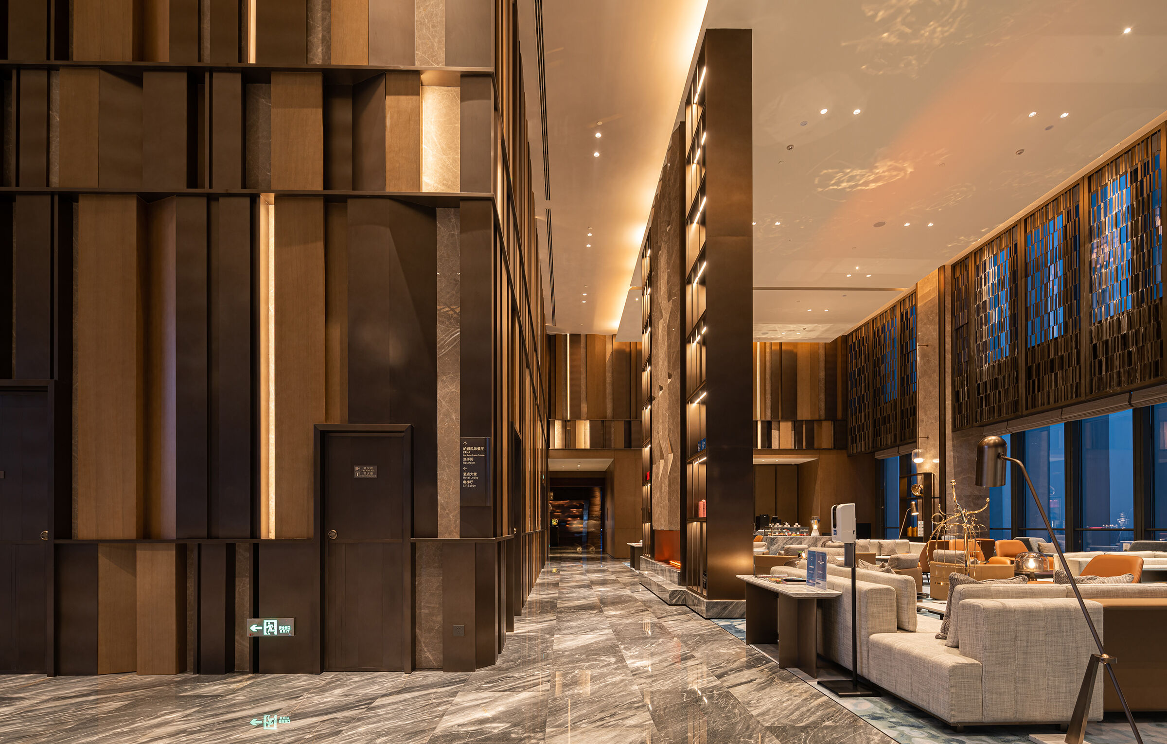 Gallery of CQGK Hilton, Chongqing | Puri Lighting Design | Media - 11