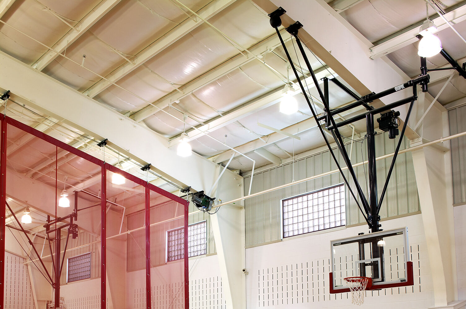 TF-20 Ceiling por Draper, Inc | Archello