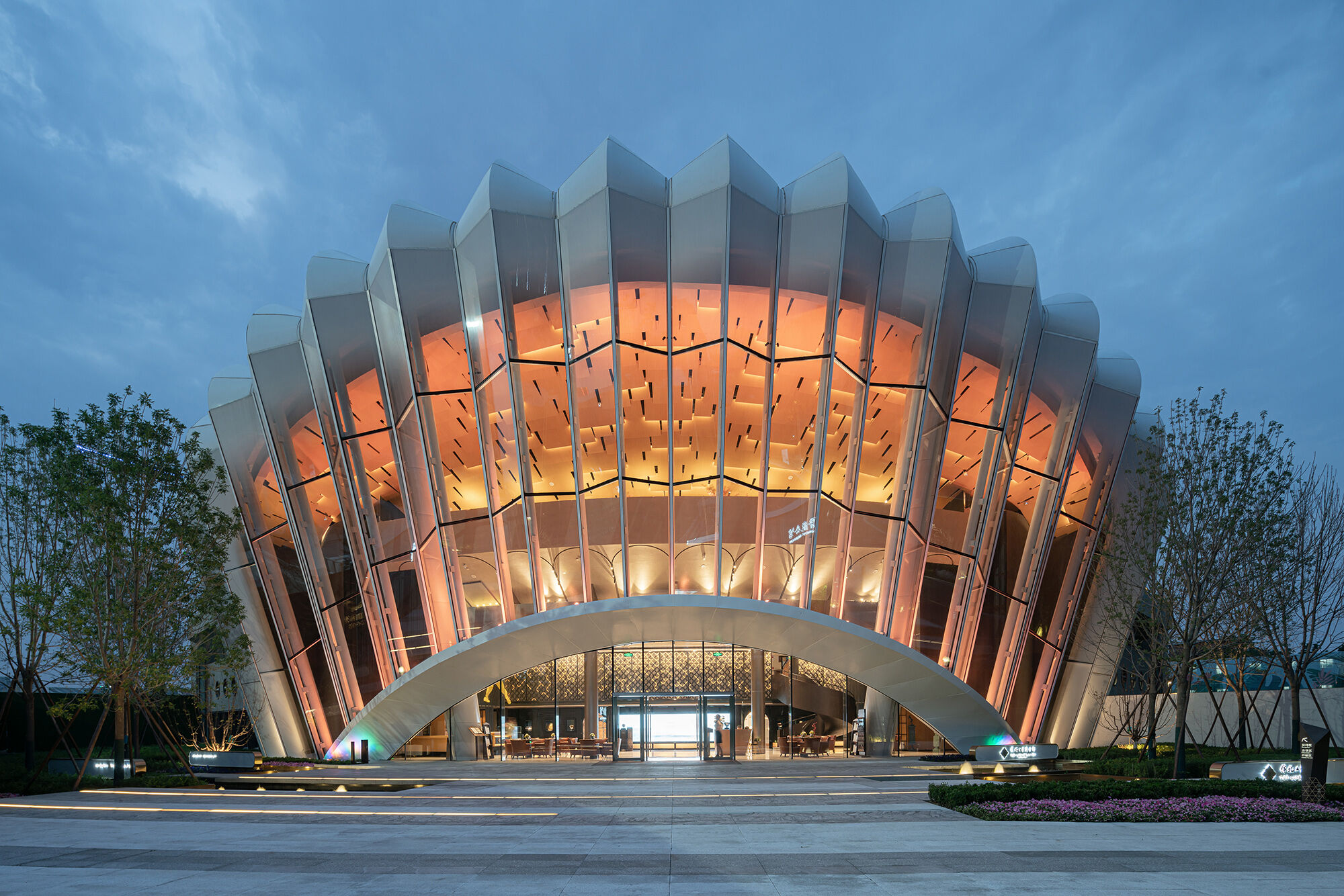 Tibei Luneng Mansion | Puri Lighting Design | Archello