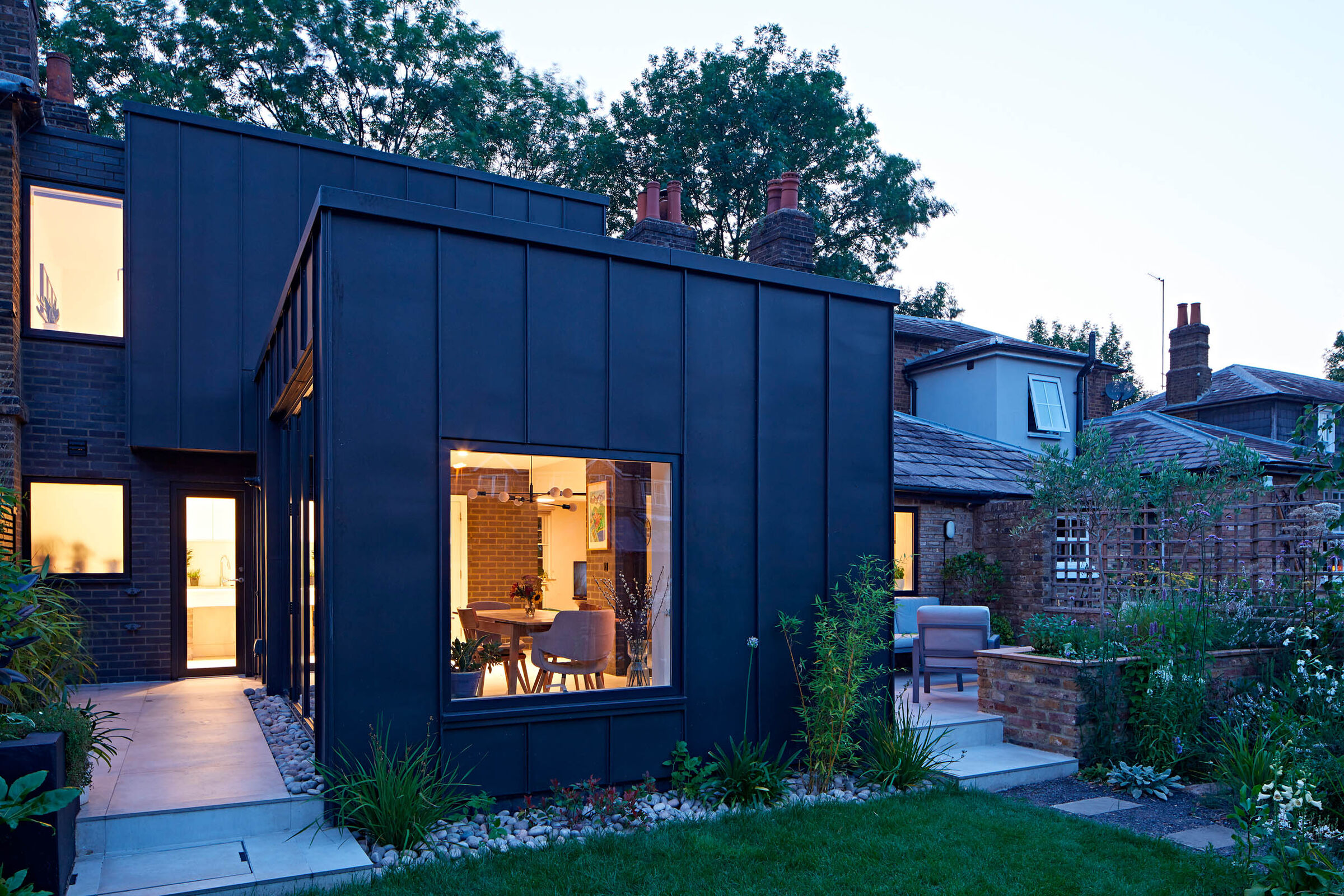 Slide and Slot House | Ashton Porter Architects | Archello
