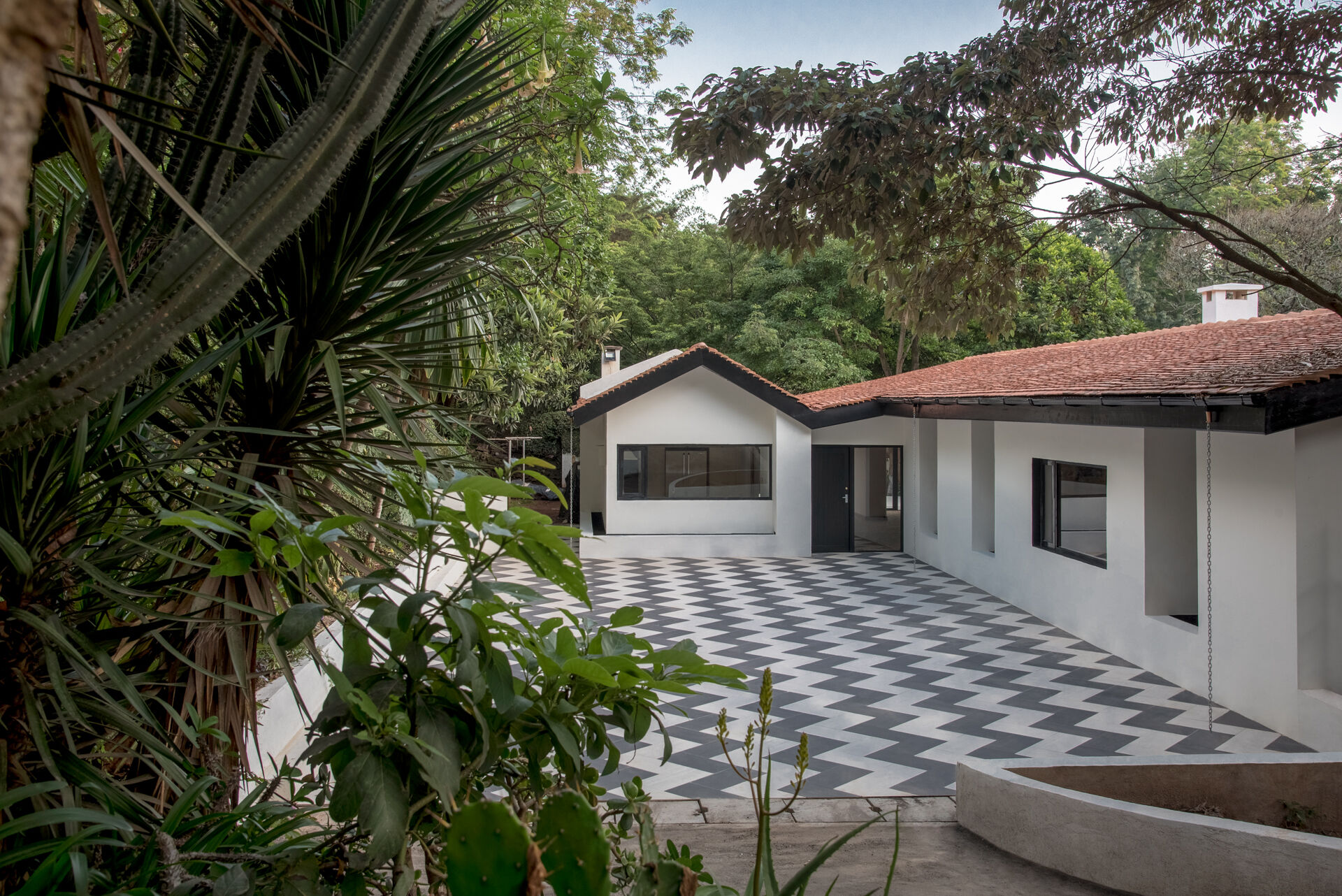 A Canopy House in Nairobi | a small studio | Archello