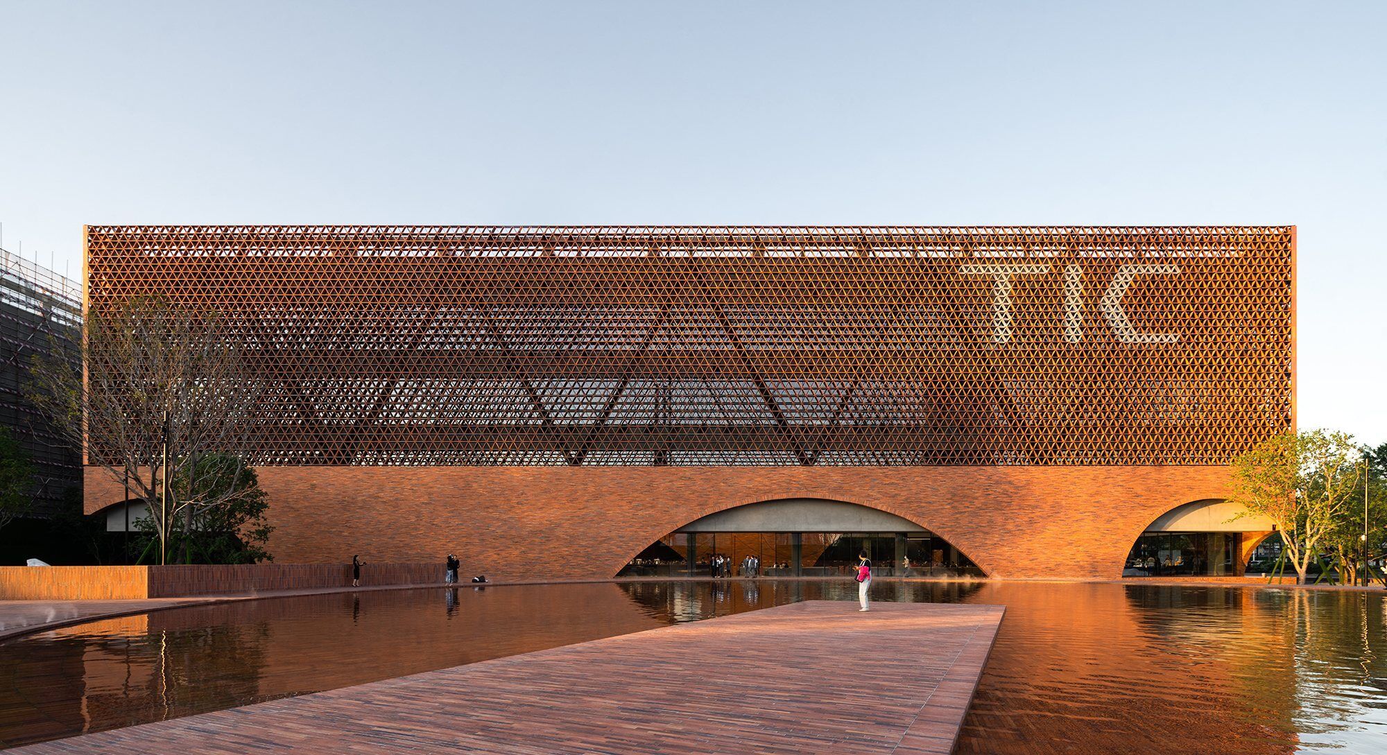 TIC Art Center by DOMANI Architectural Concepts showcases a mesh-like ...