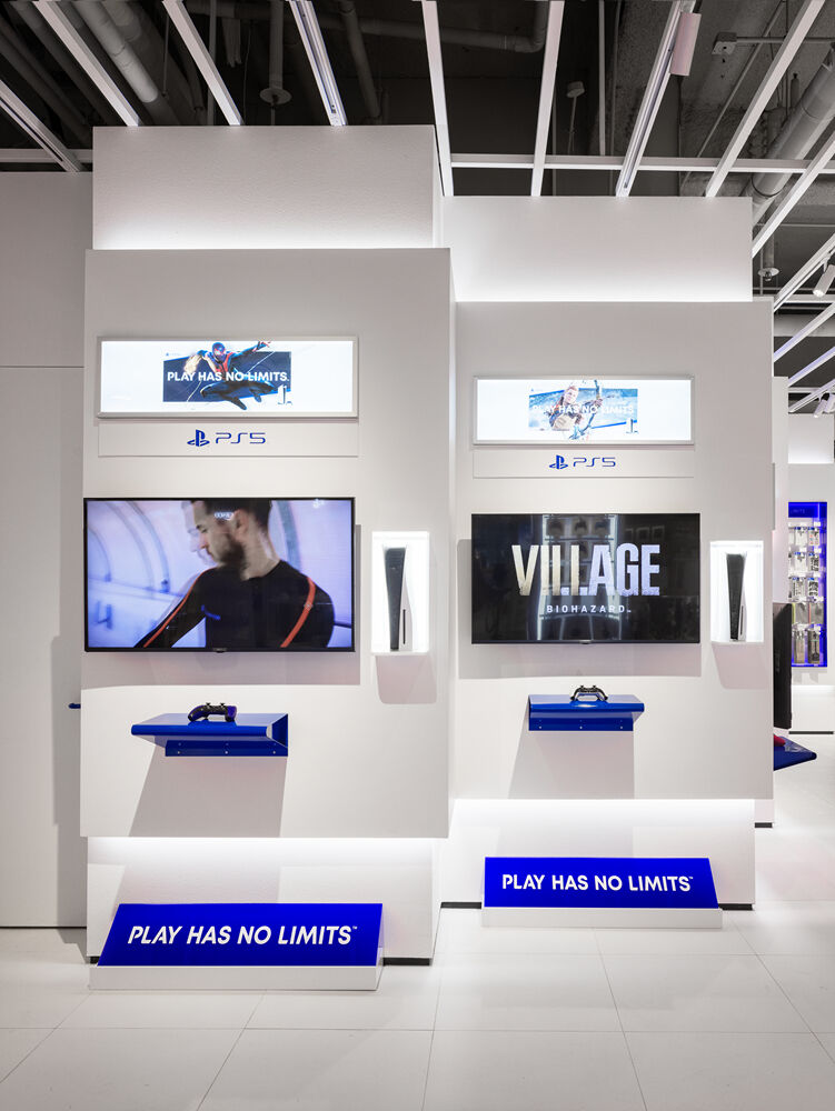 Gallery of PlayStation New Store | STUDIO IMA | Media - 11