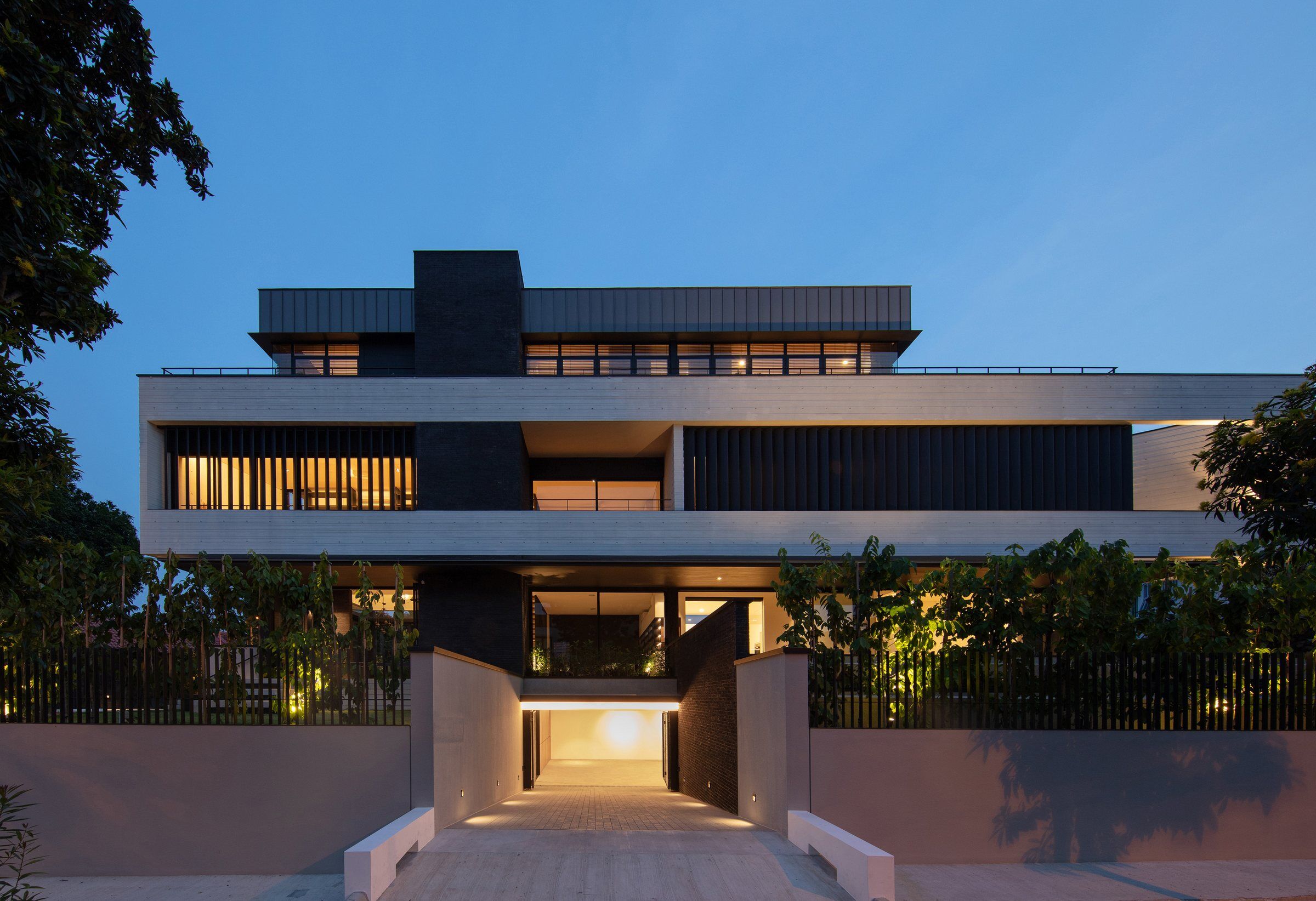 TRIO STACK (aka PROJECT #10) | Studio Wills + Architects | Archello